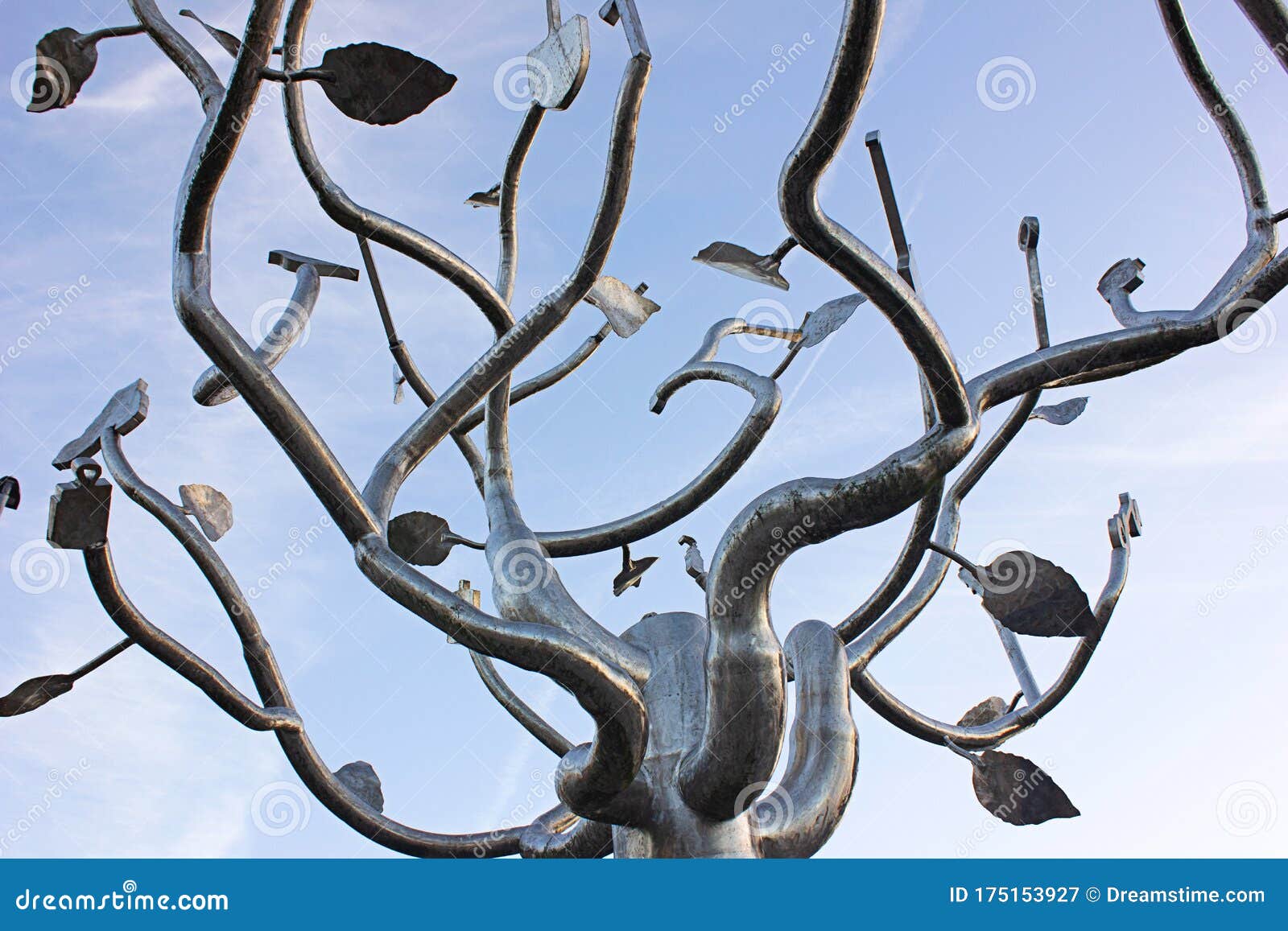 A Silver Object Abstract Metal Tree Art Editorial Photography - Image ...