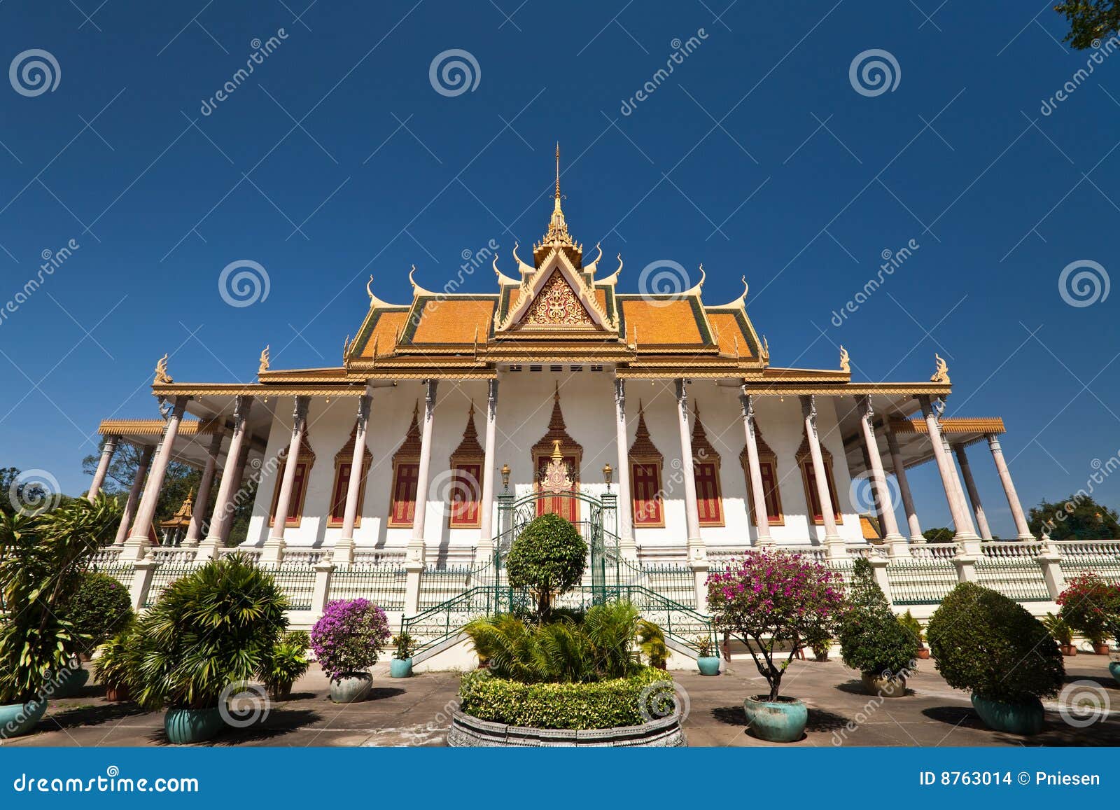 Silver Pagoda Buddhist Shrine Stock Photo - Image of pagoda, buddha ...