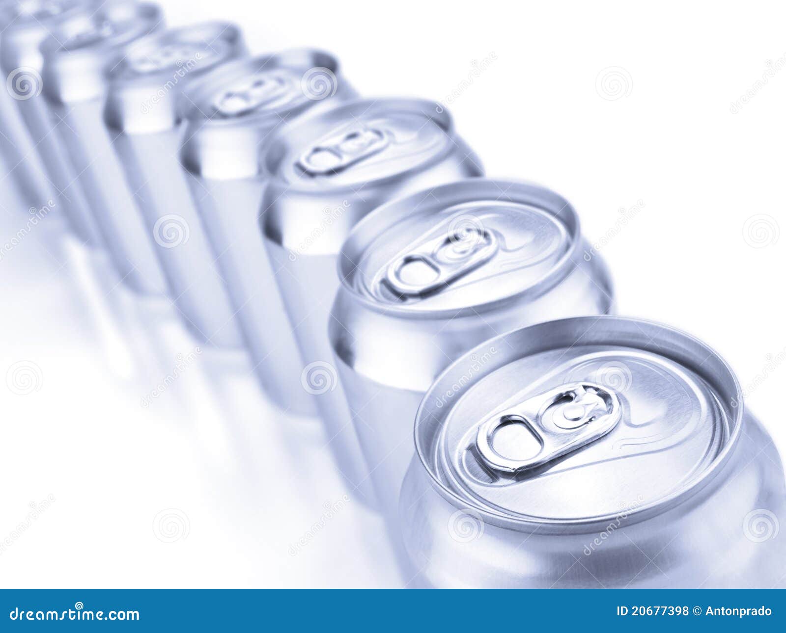 Silver soda cans stock photo. Image of booze, aluminum - 20677398