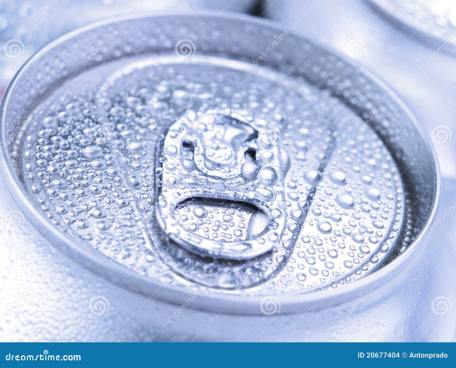 Silver soda cans stock photo. Image of container, horizontal - 20677404