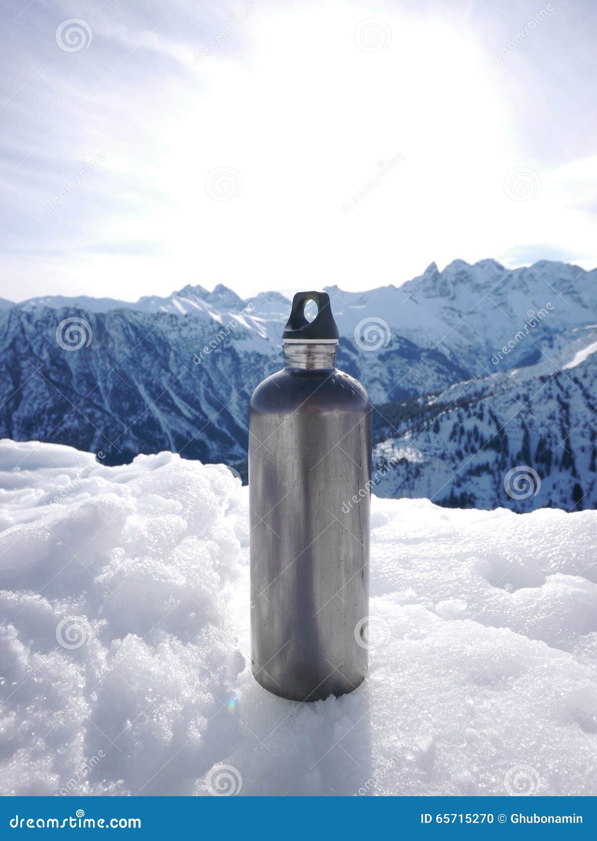 Silver thermos flask slope stock photo. Image of warming - 65715270