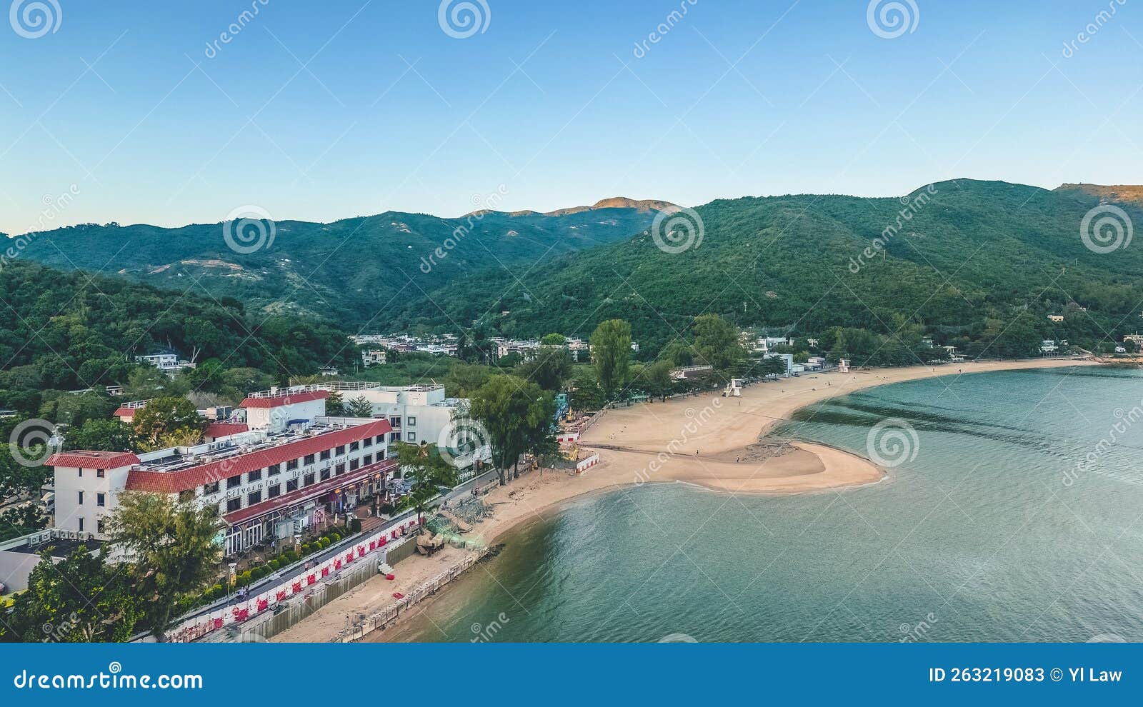 Silvermine Beach Resort, Mui Wo, Silver Mine Bay Editorial Stock Photo ...
