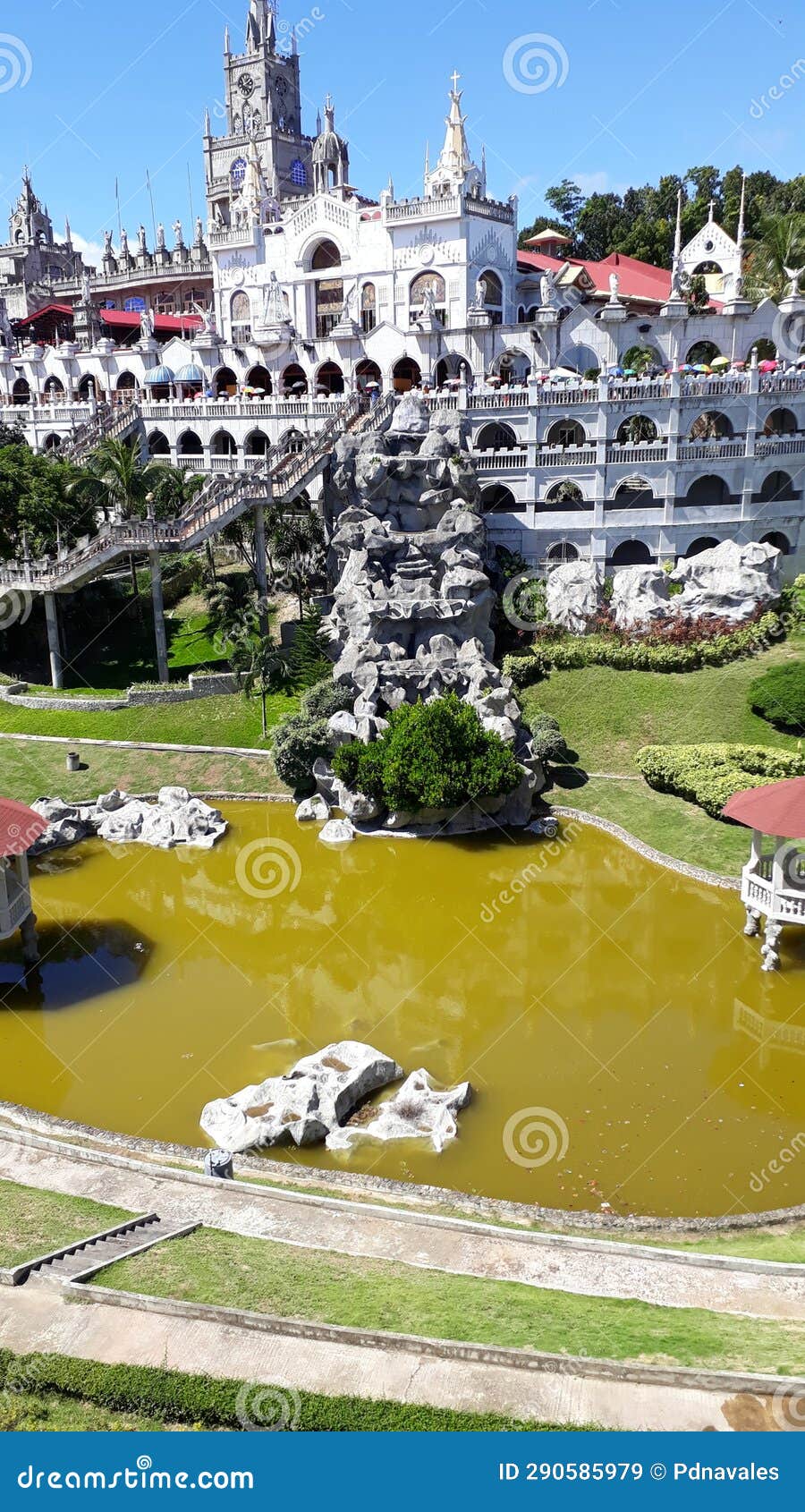 Simala catholic church editorial stock image. Image of religion - 290585979