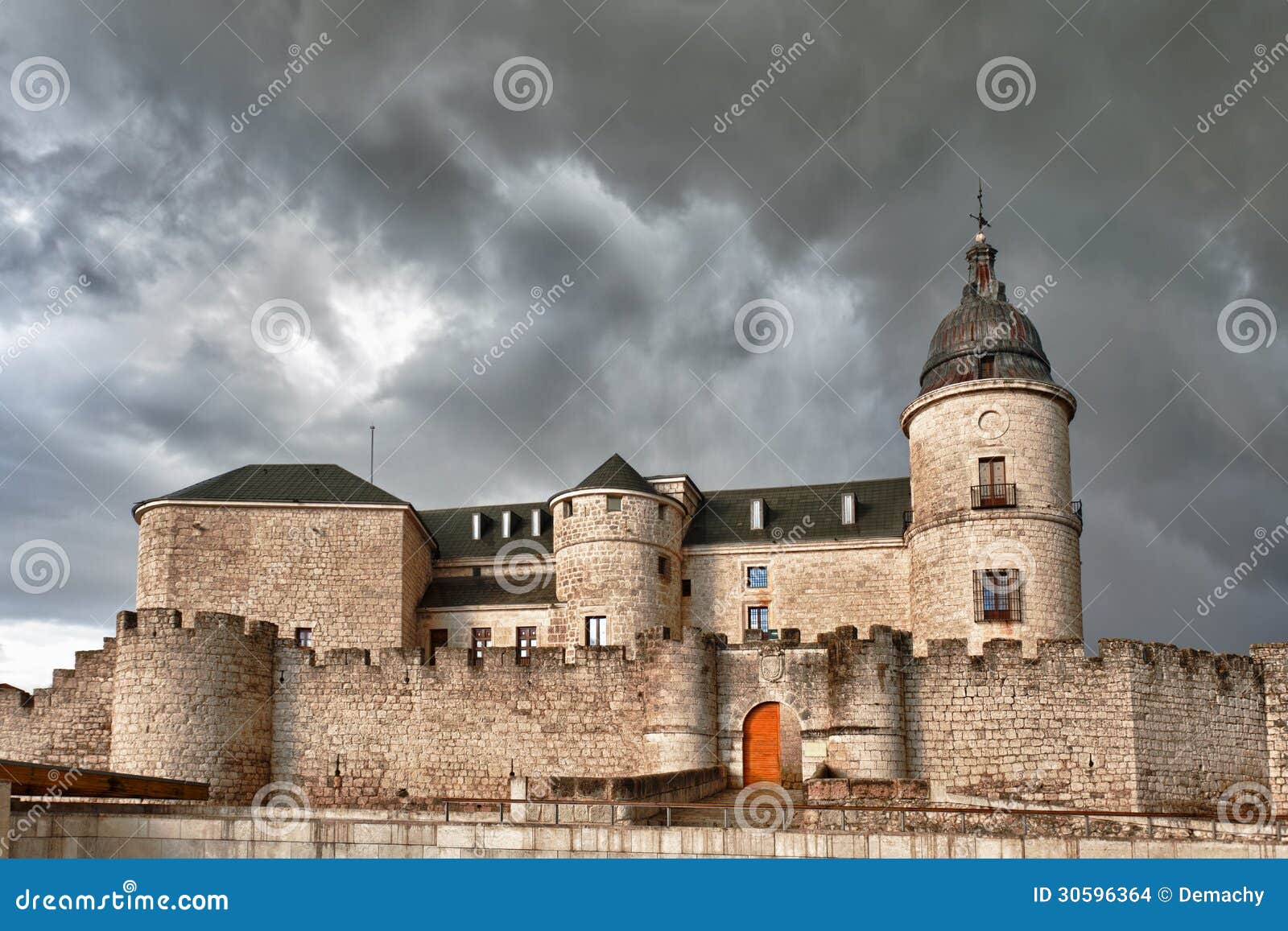 Simancas Castle stock photo. Image of built, outdoors - 30596364