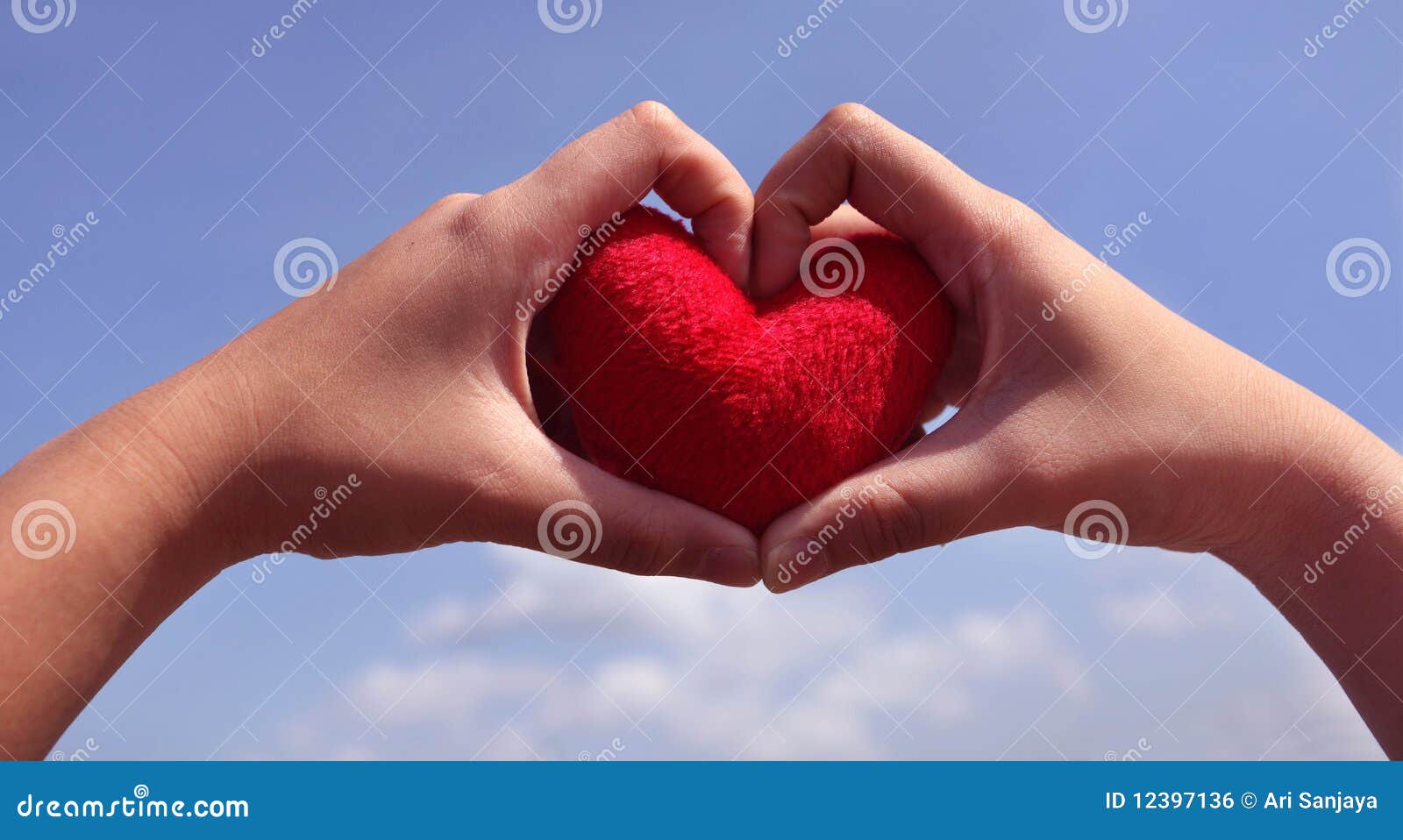 Simbolo di amore fotografia stock. Immagine di progettista - 12397136