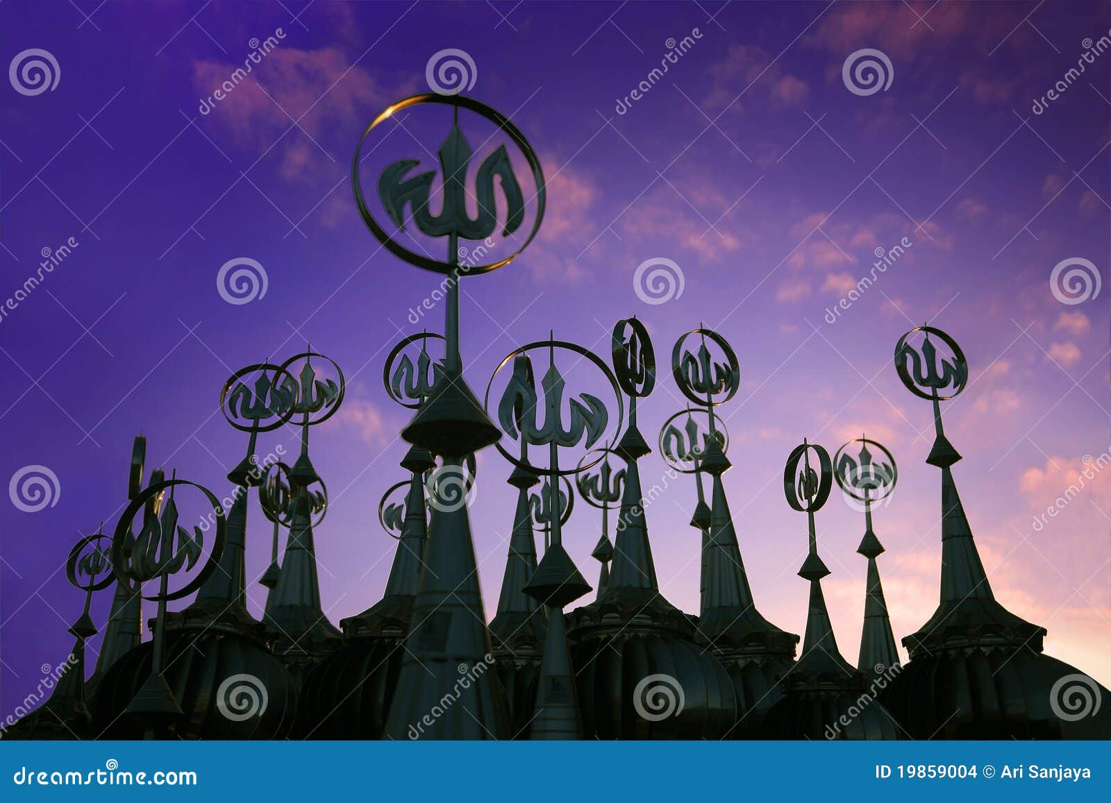 Simbolo musulmano fotografia stock. Immagine di religione - 19859004