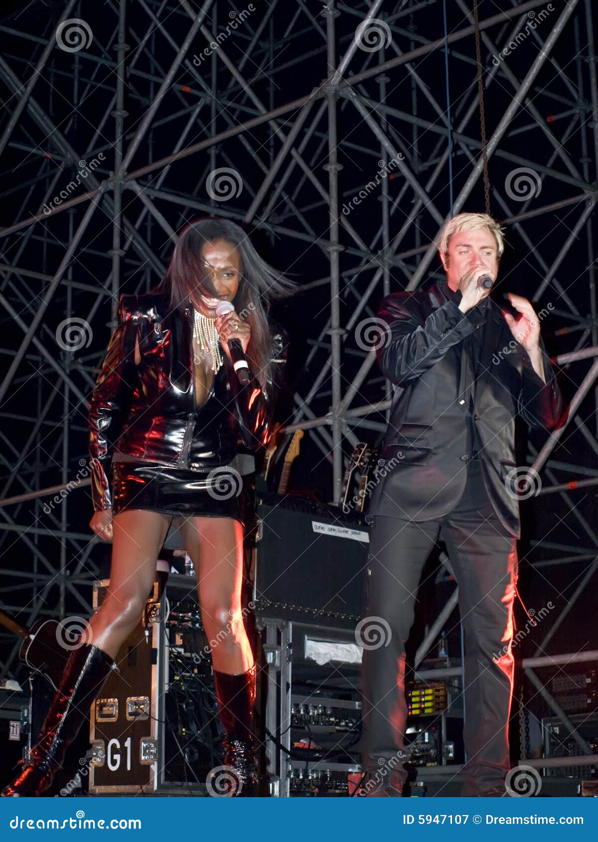 Simon Le Bon and Anna Ross editorial photography. Image of solo - 5947107