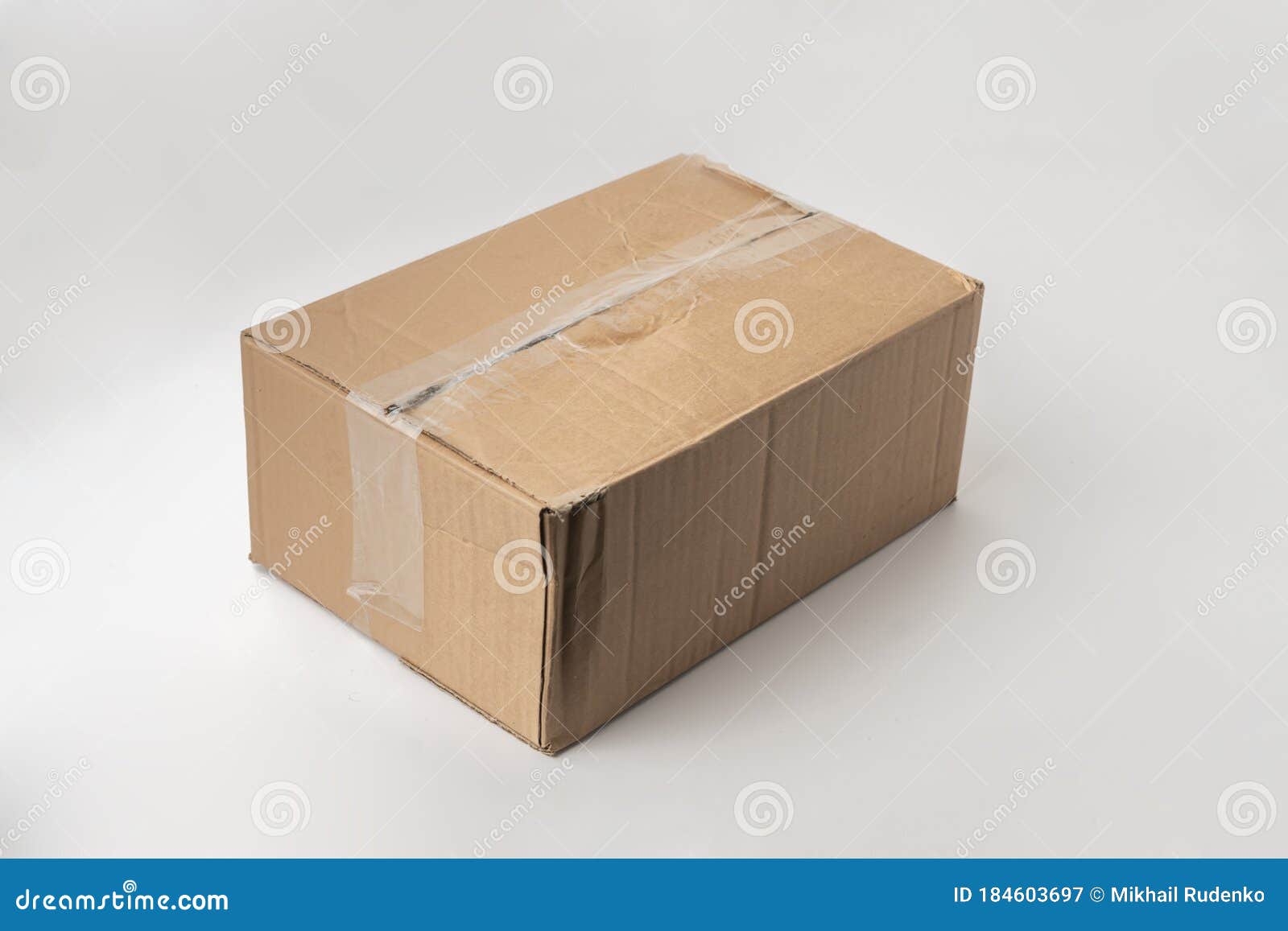 Simple Box Delivery On Color Surface Table, Sending Mail With Things ...