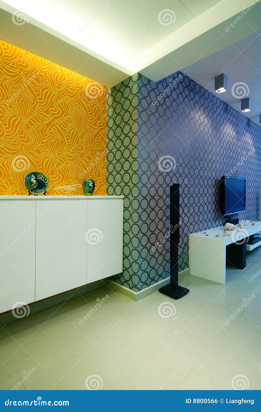 Simple And Clean House Picture. Image: 8800566