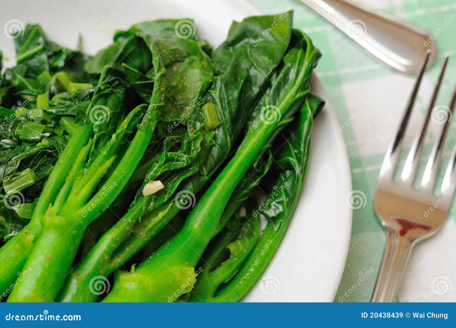 Simple Cooked Green Vegetables Stock Image - Image of white, meal: 20438439