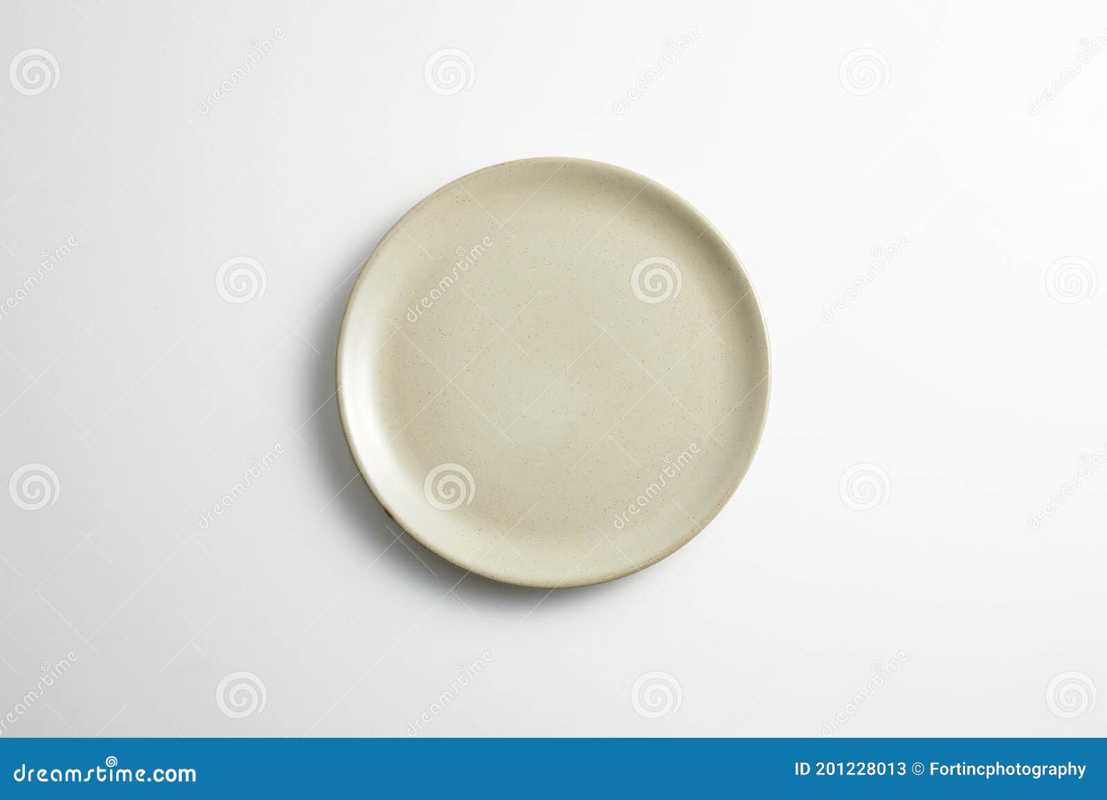 Simple and empty plate stock image. Image of patten - 201228013