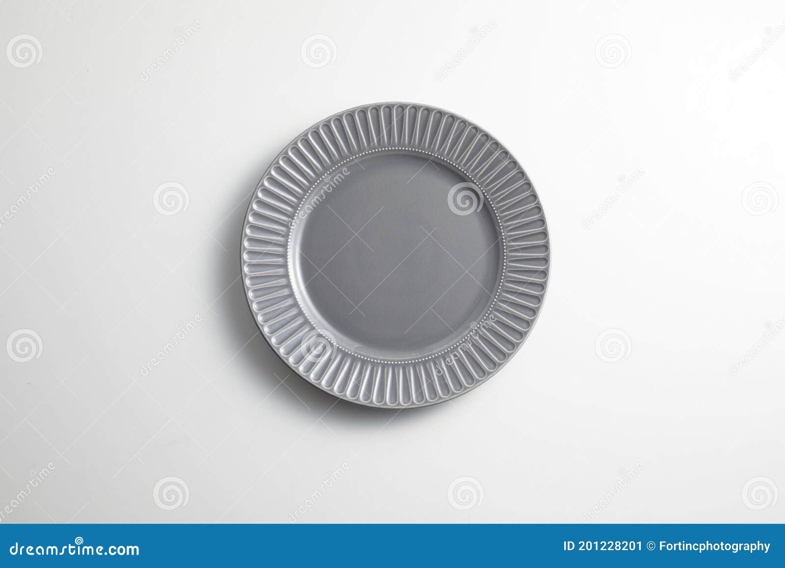 Simple and empty plate stock image. Image of patten - 201228201