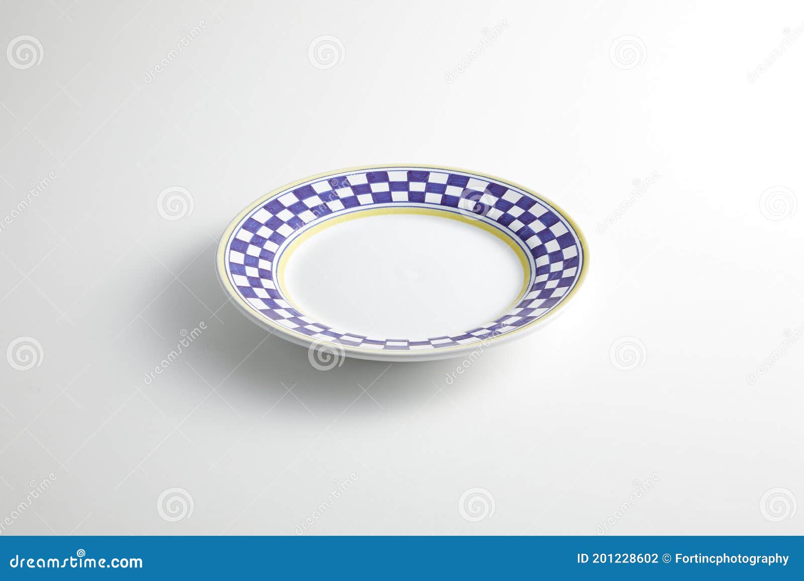 Simple and empty plate stock photo. Image of dinner - 201228602