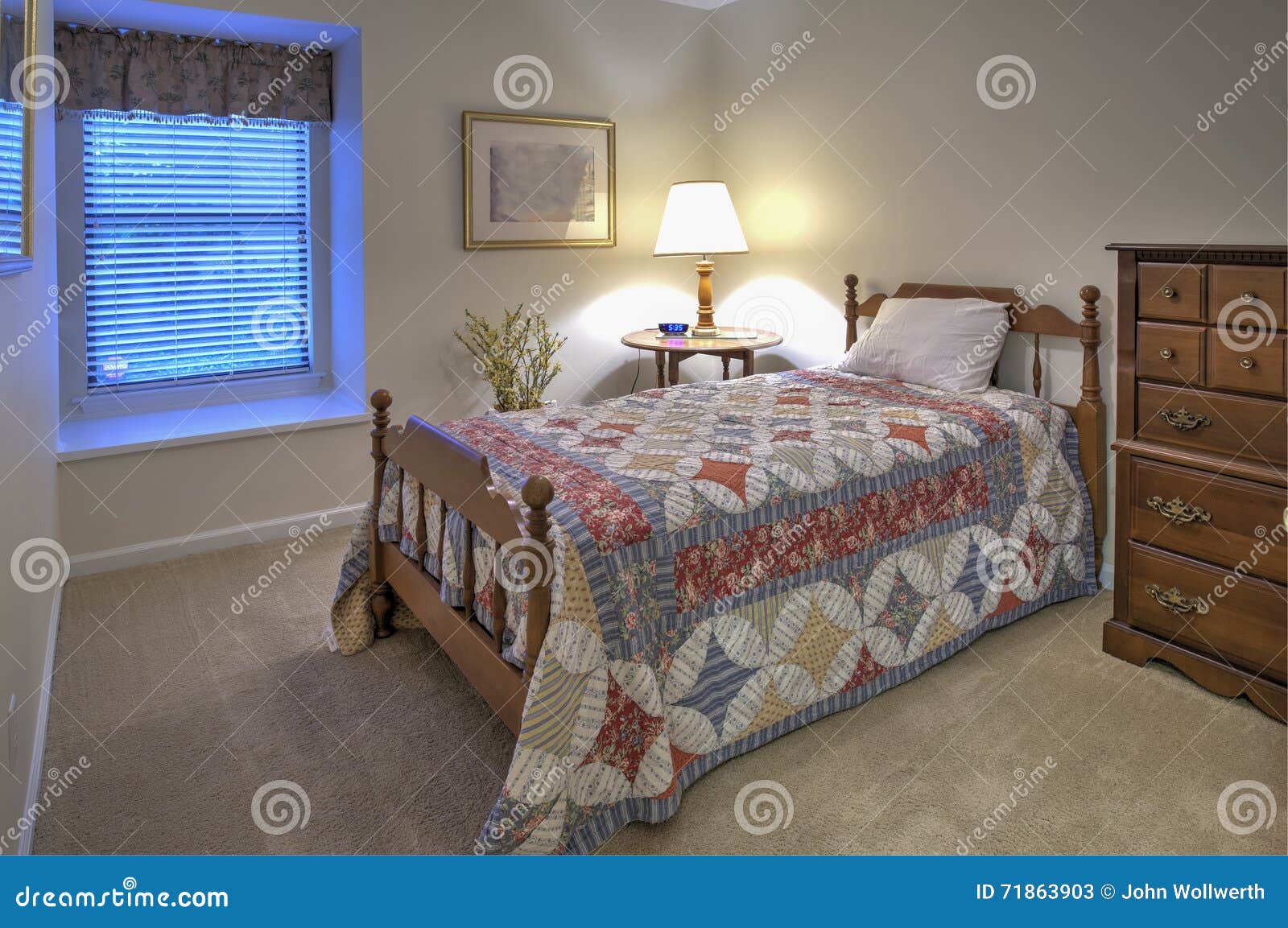 Simple guest bedroom stock image. Image of ceiling, apartment - 71863903