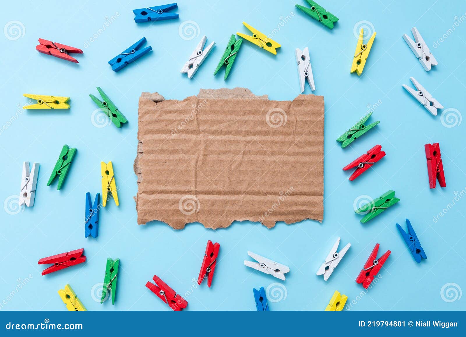 Simple Homemade Crafting Ideas Designs, Recycling Materials, Reusing ...