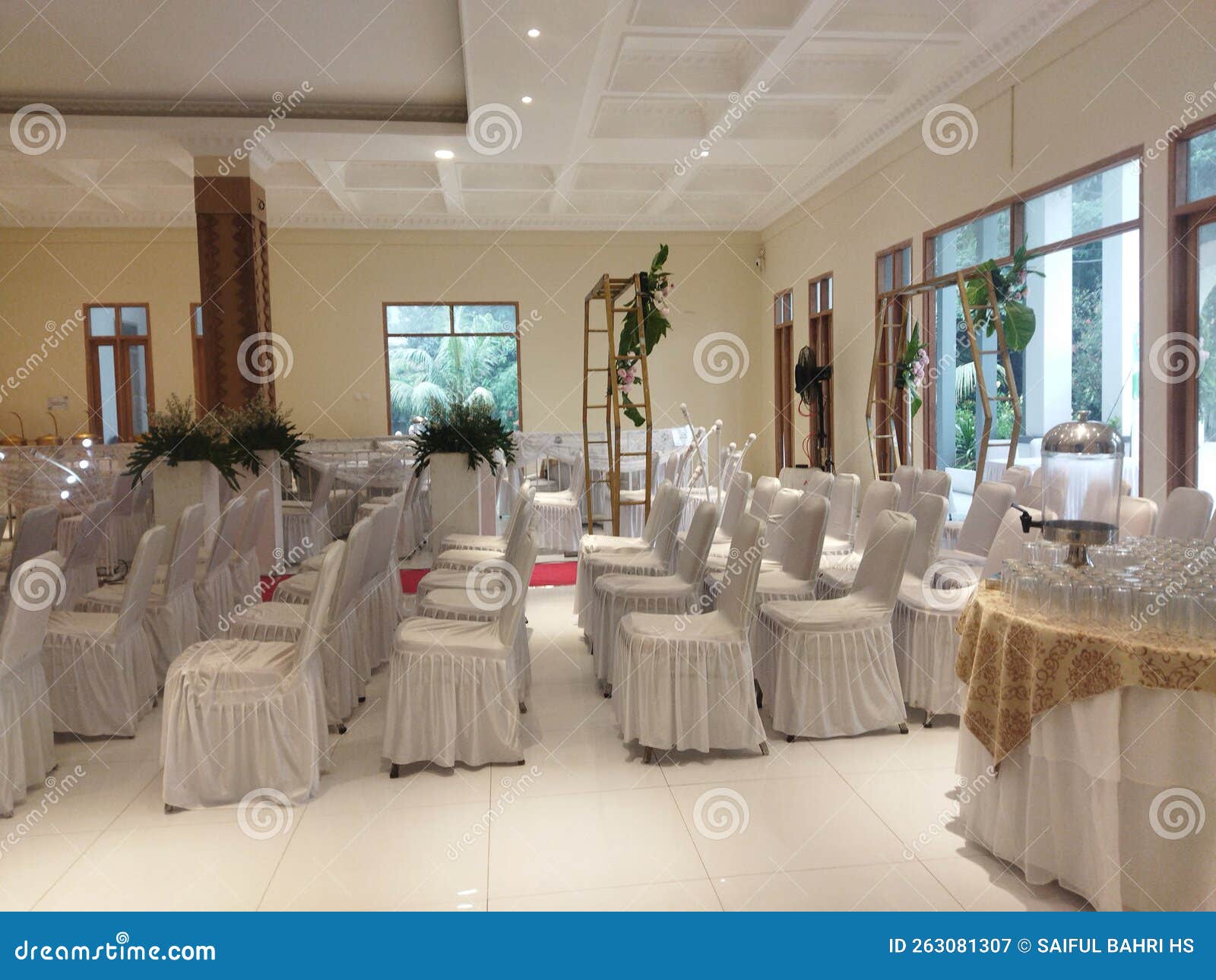 Simple wedding hall stock image. Image of auditorium - 263081307