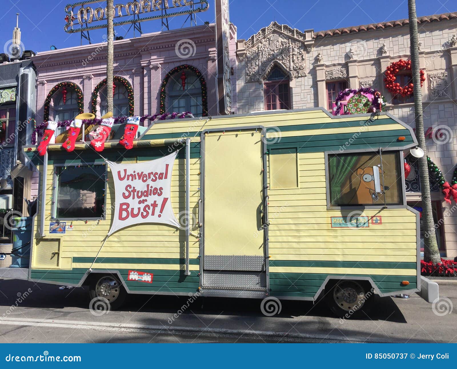 Simpson`s RV editorial photography. Image of character - 85050737