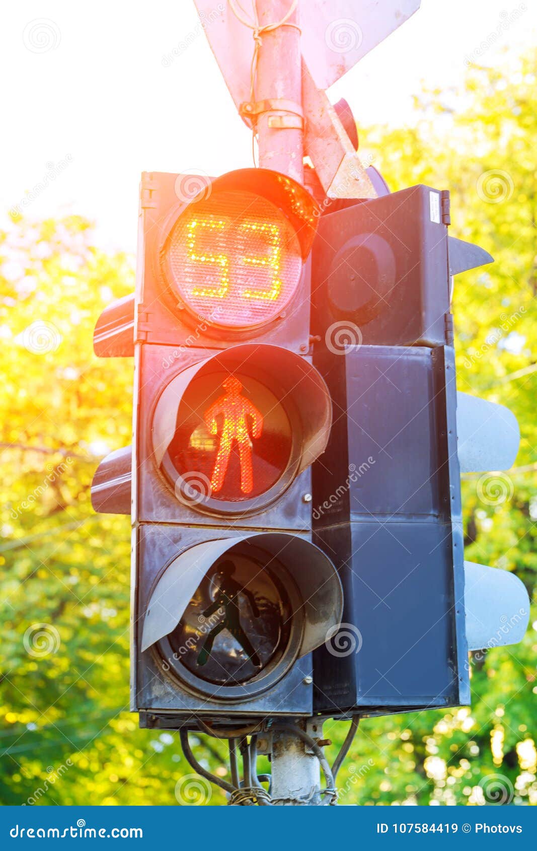 Sinal Com O Sympol Do Homem Vermelho Imagem de Stock - Imagem de ...