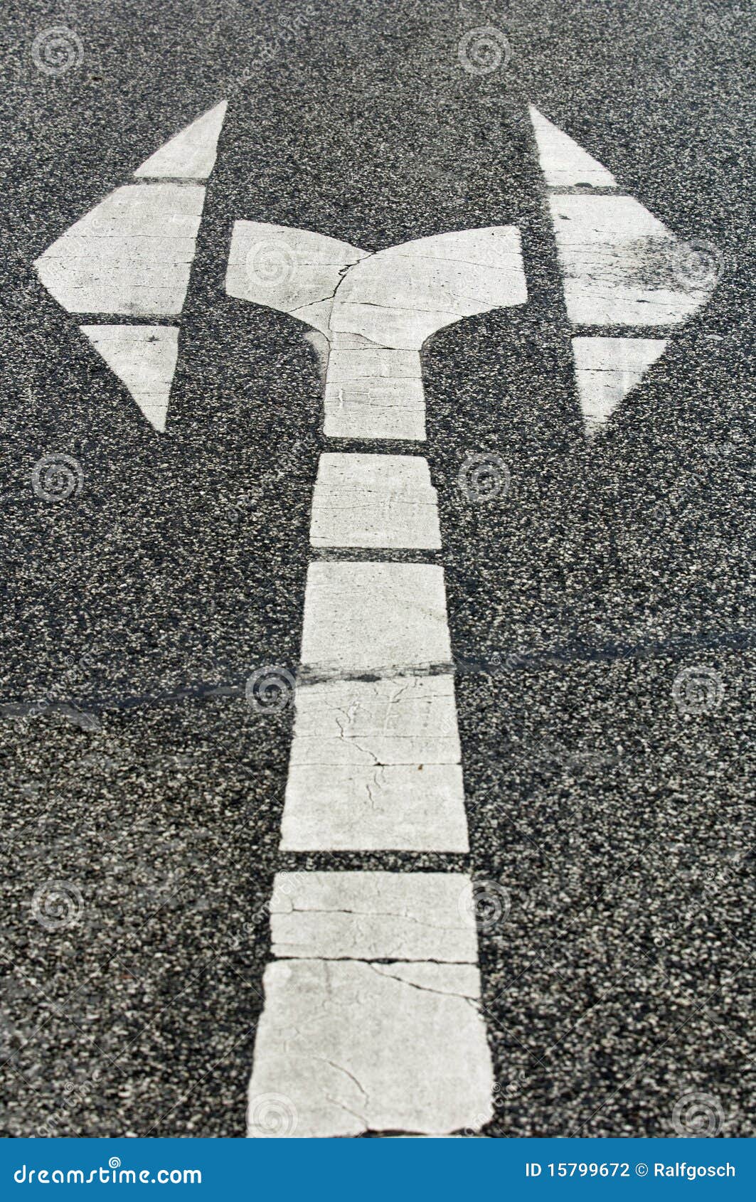 Sinal Da Seta, Direita E Saido Foto de Stock - Imagem de sombra ...