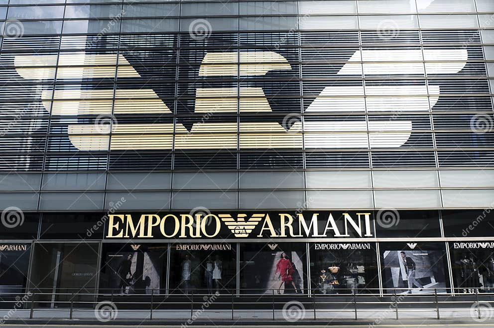 Sinal de Emporio Armani imagem editorial. Imagem de logotipo - 21080210