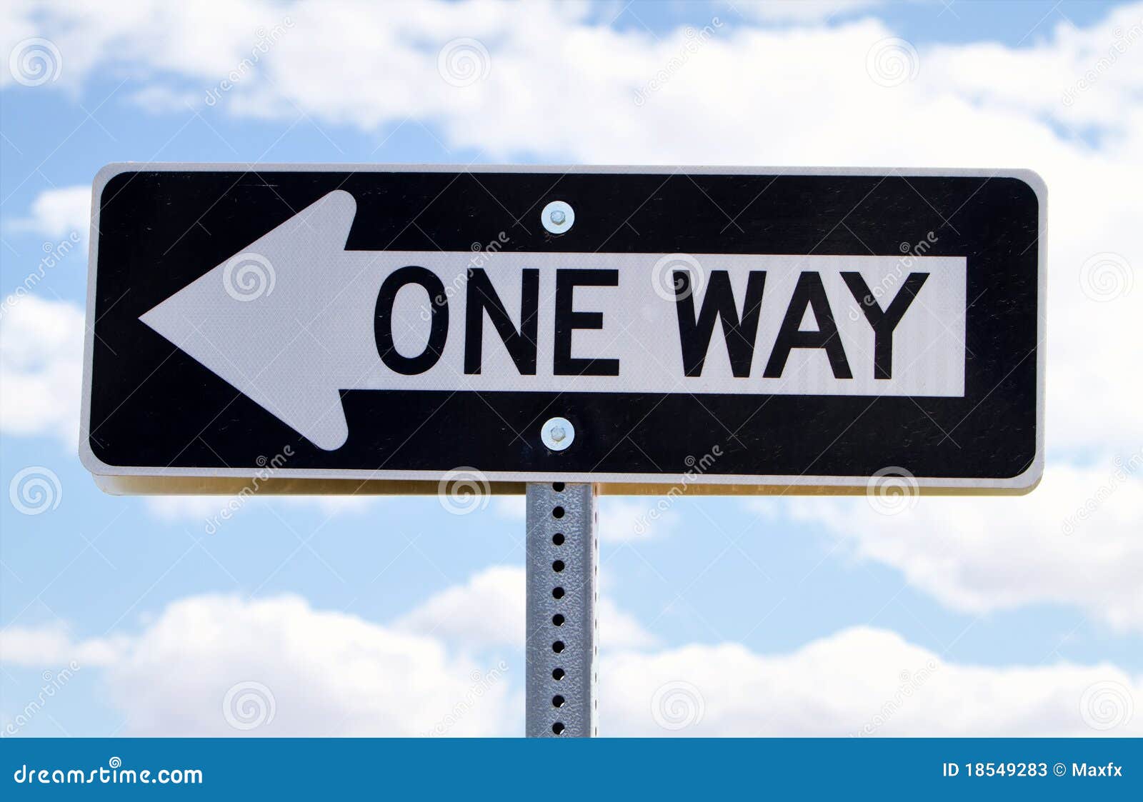 Sinal De Estrada De Sentido único Imagem de Stock - Imagem de estrada ...