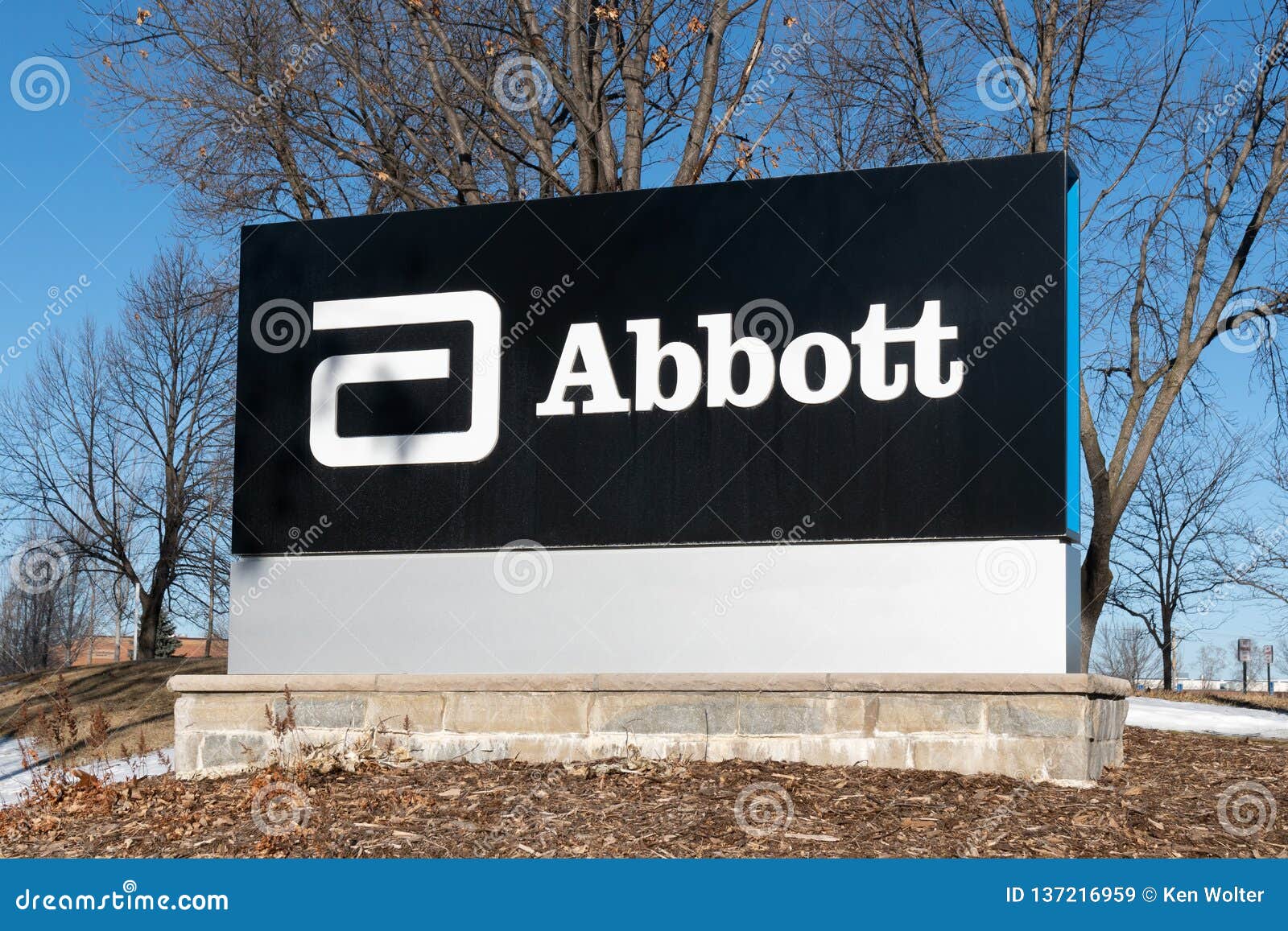 Sinal E Logotipo Exteriores De Abbott Laboratories Imagem de Stock ...