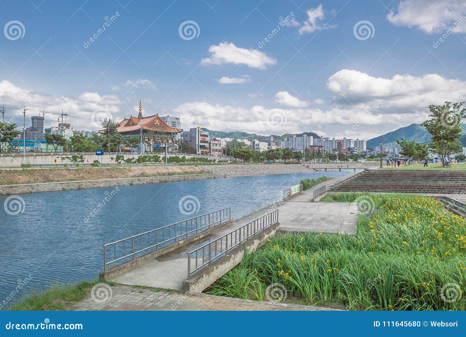 The Sincheon River editorial image. Image of street - 111645680