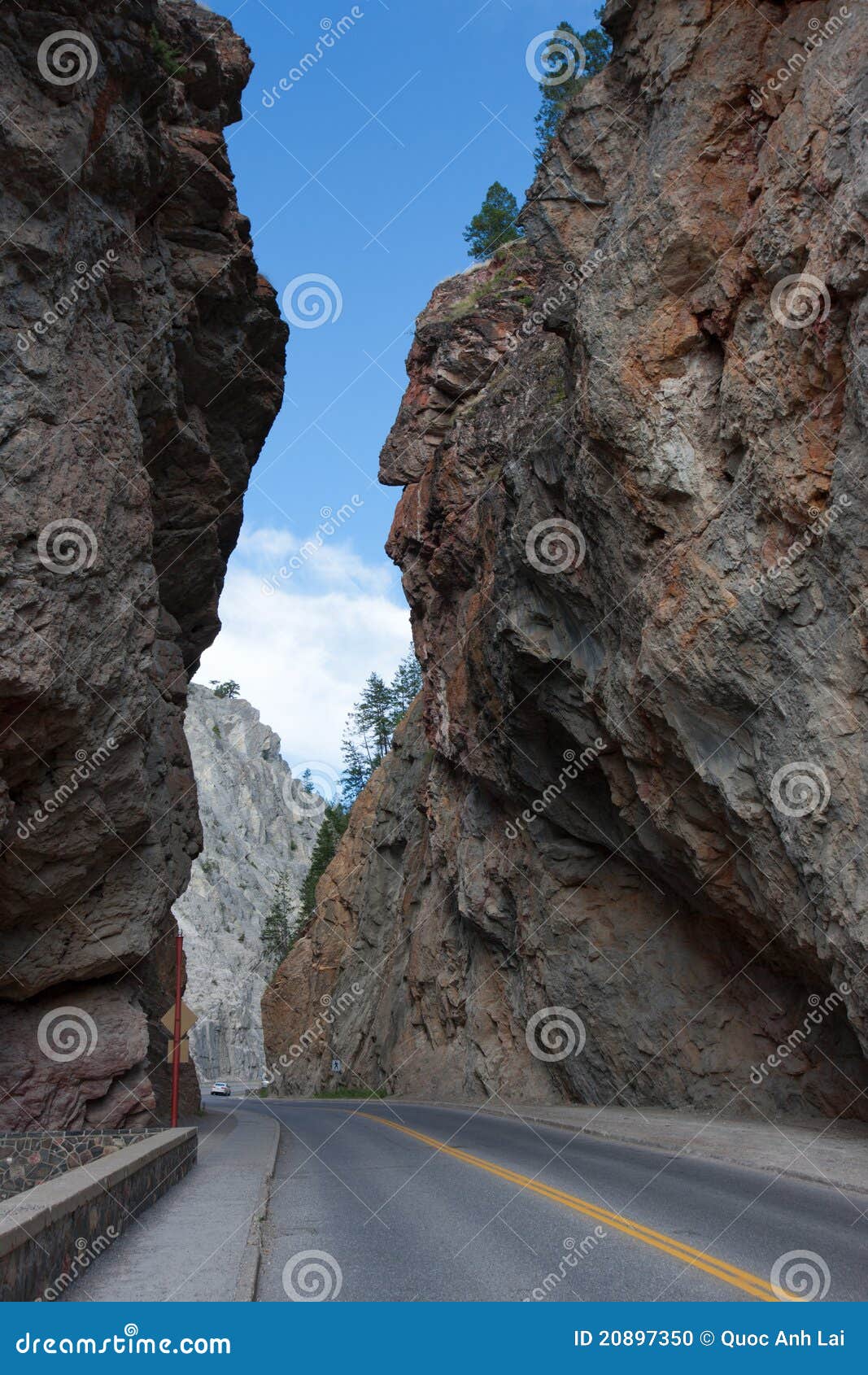 Sinclair Canyon stock photo. Image of national, hiking - 20897350