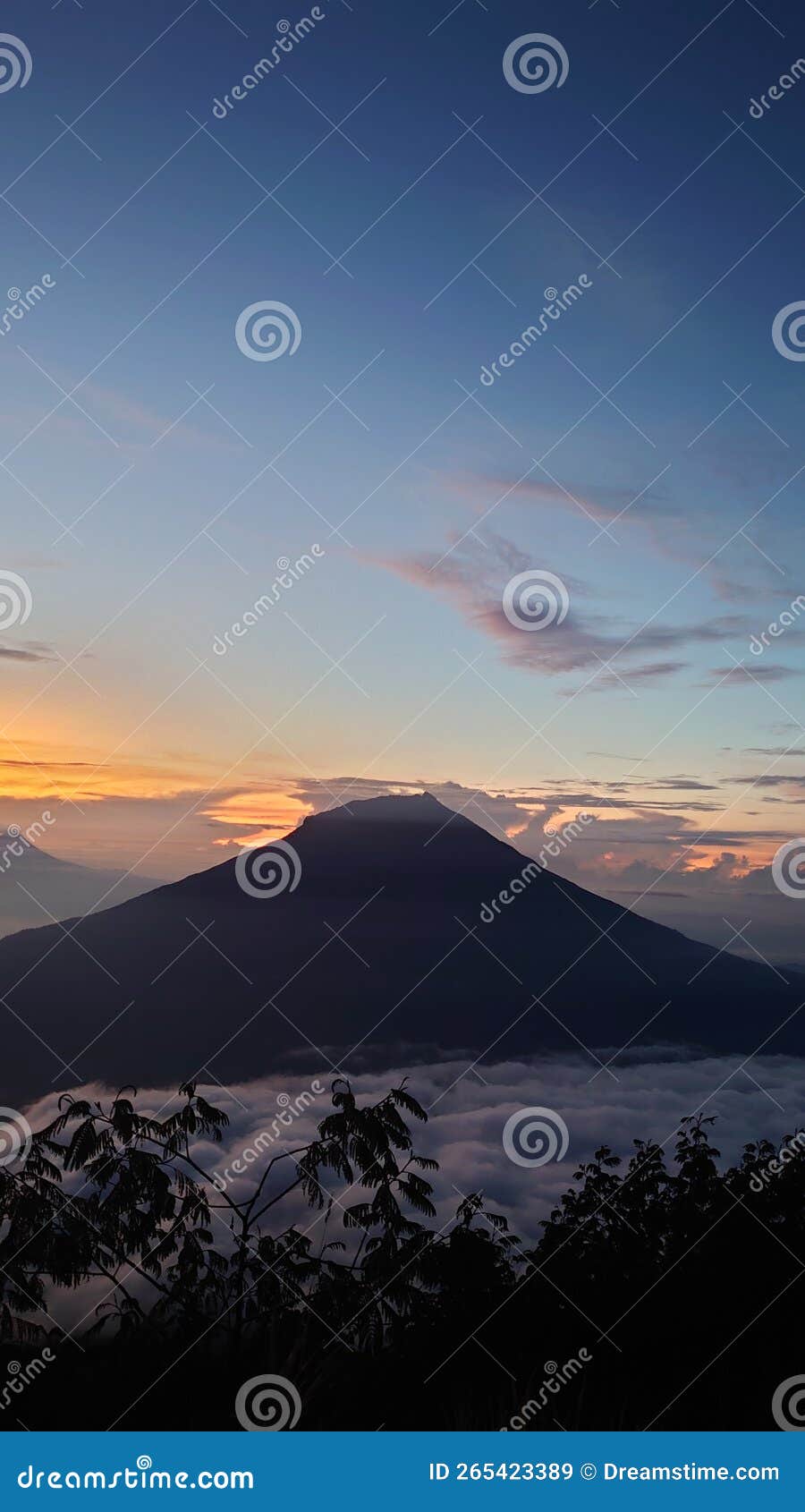 Sindoro Mountain stock image. Image of white, light - 265423389