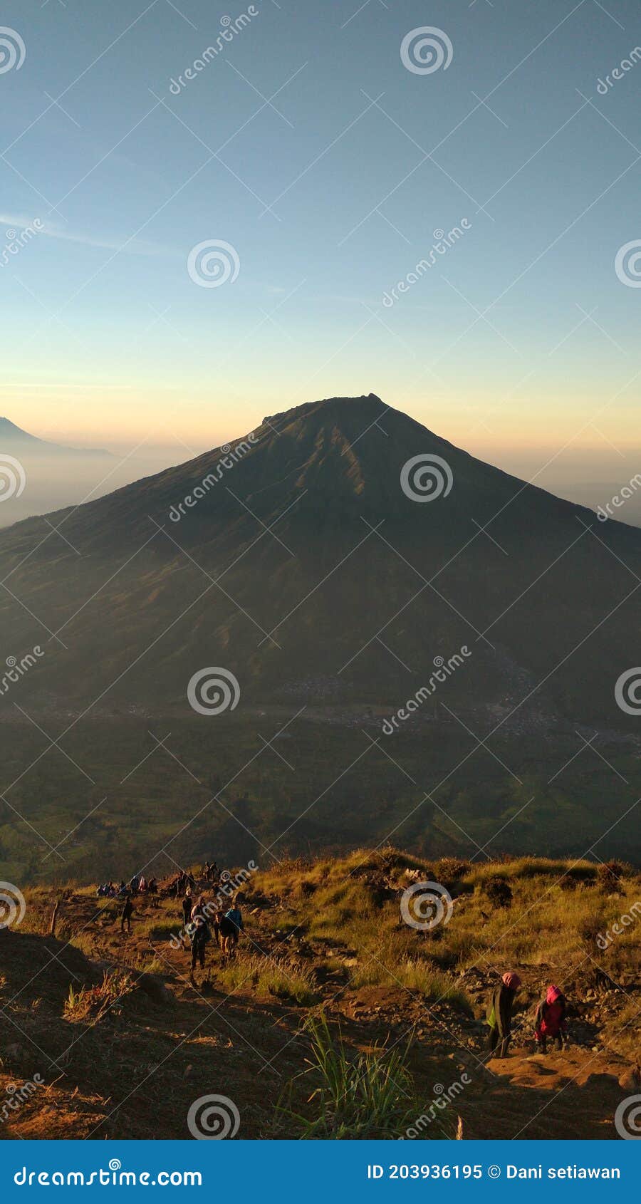 Sindoro mountain stock image. Image of mountain, mount - 203936195