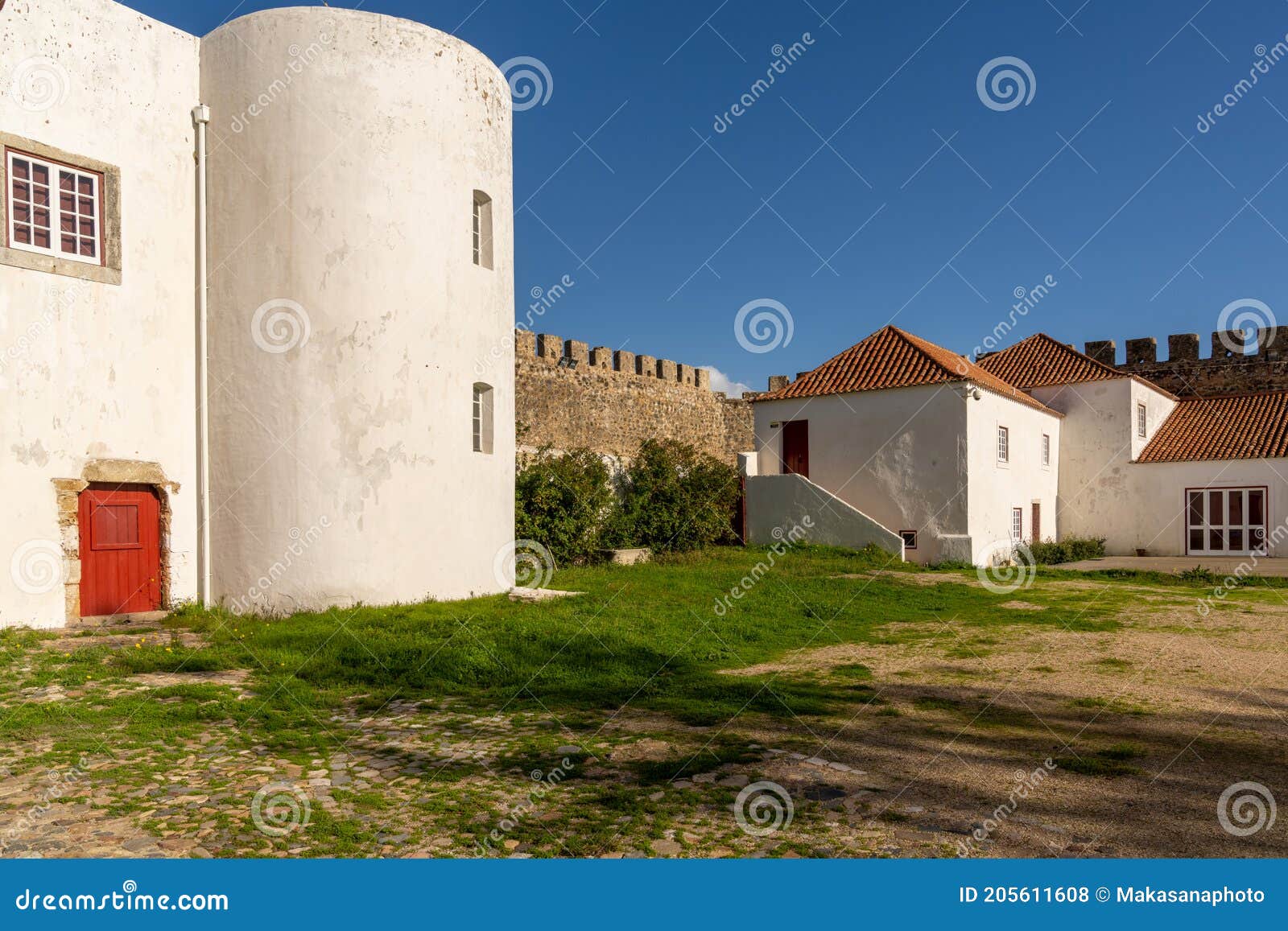 View of the Courtyard and Castle at Sines in Portugal Editorial Stock ...