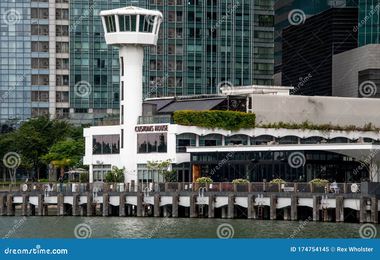 Singapore Customs House editorial image. Image of river - 174754145