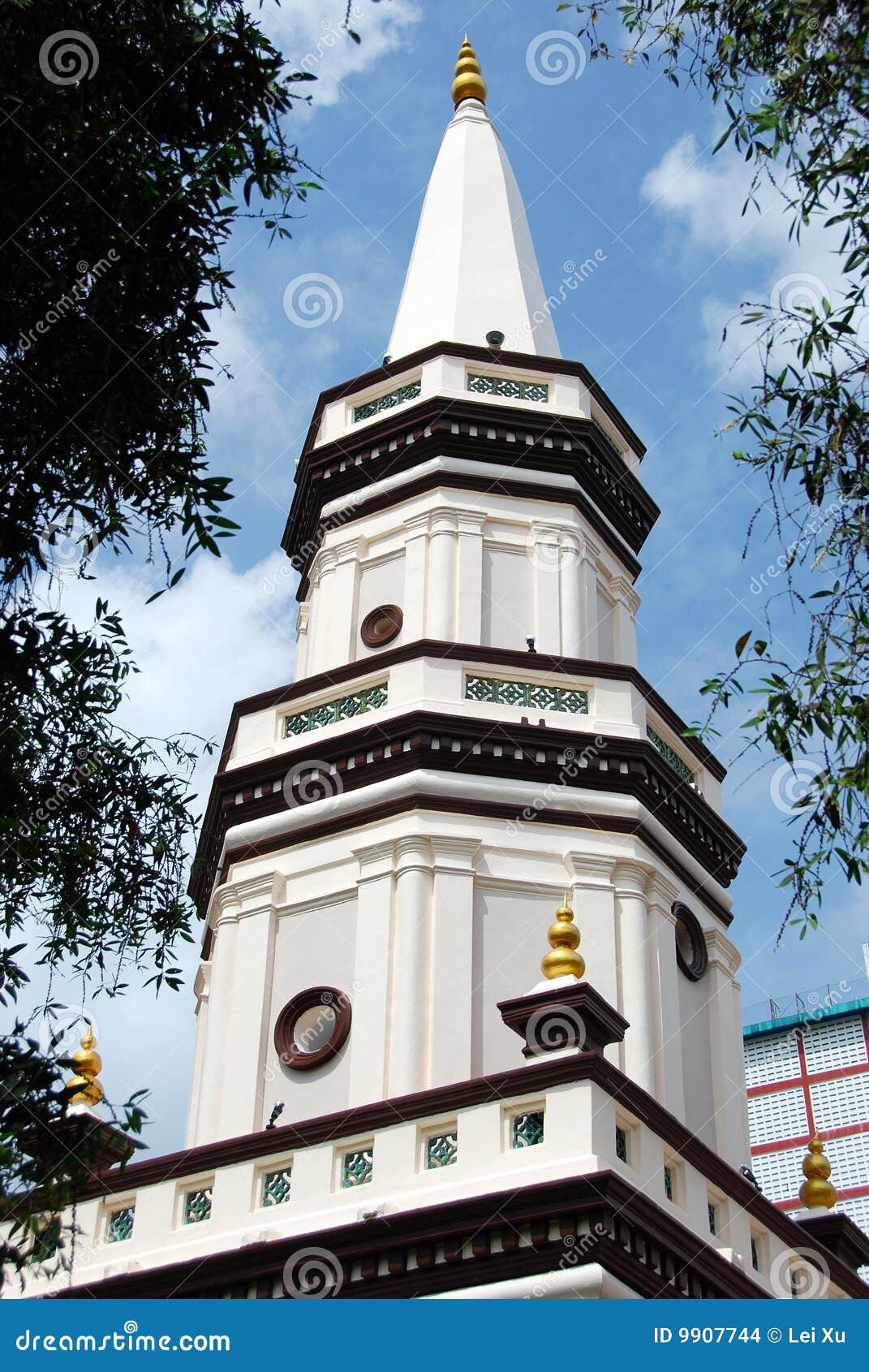 Singapore: Hajjah Fatimah Mosque Steeple Stock Photo - Image of steeple ...