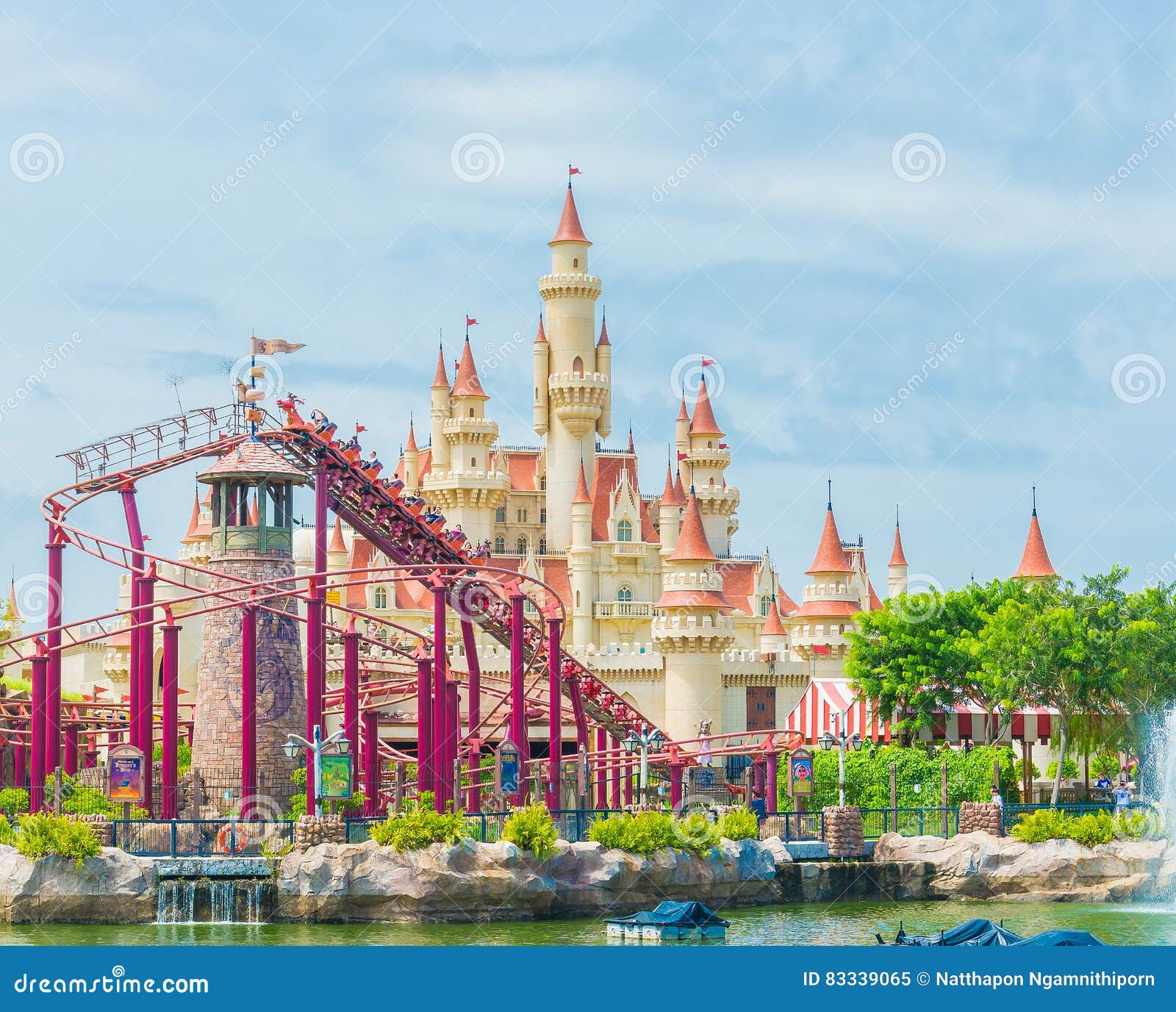SINGAPORE-July 20 2015: Beautiful Castle and Roller Coaster in U ...