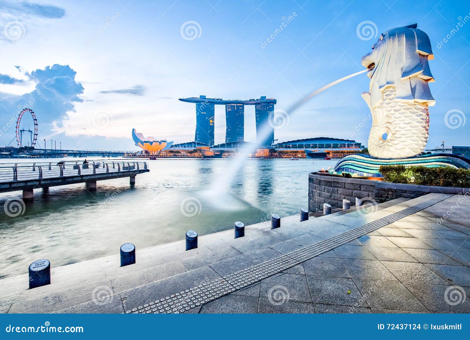 Singapore Landmark Skyline with Sunrise Editorial Stock Image - Image ...