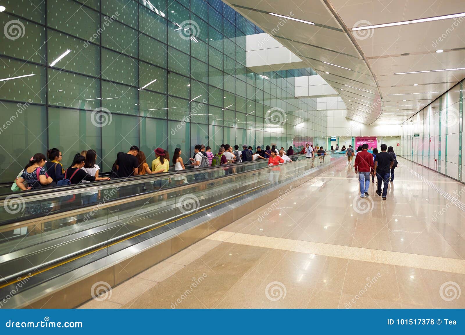 MRT station editorial stock photo. Image of floor, singapore - 101517378