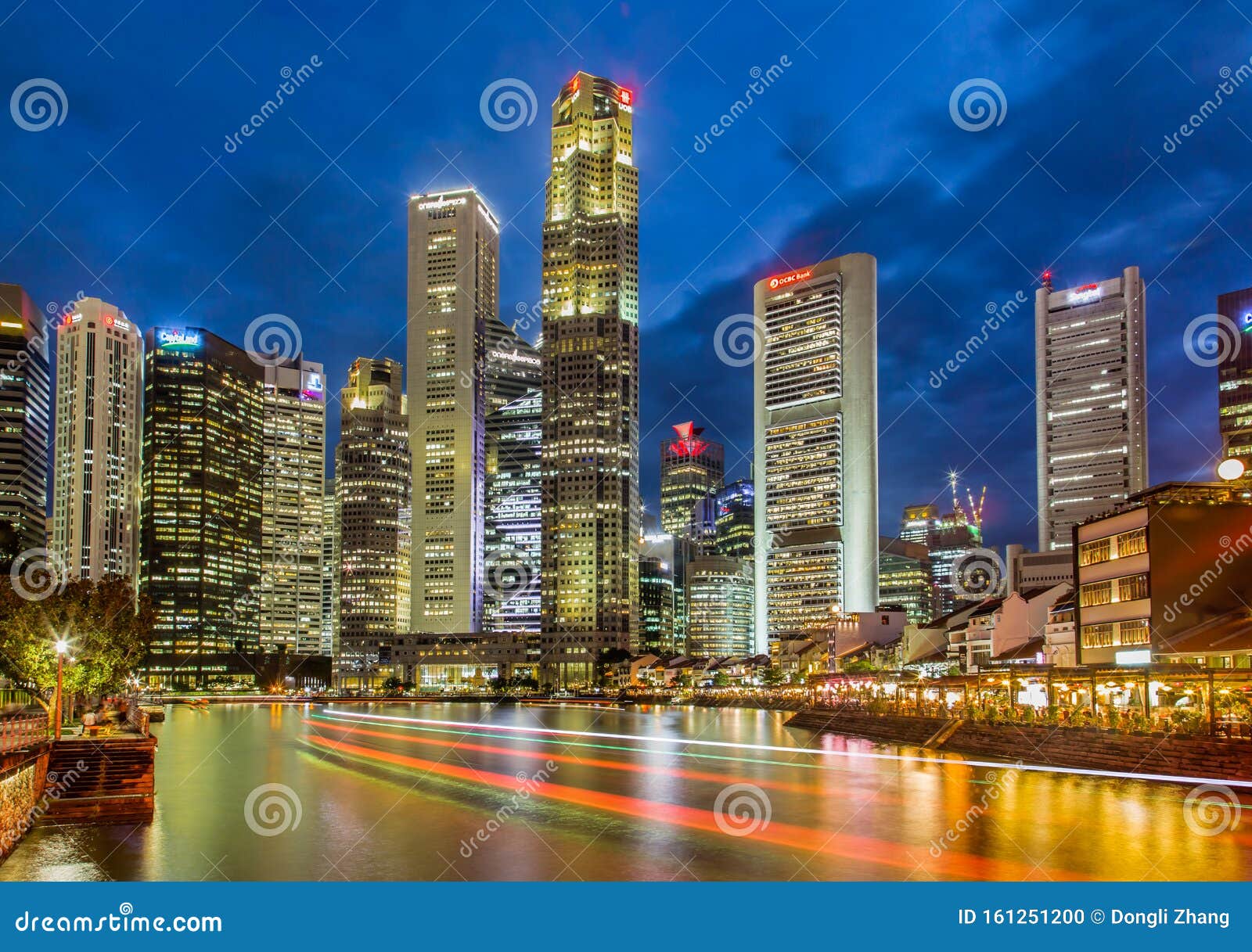 Singapore-04 OCT 2017: Singapore Clarke Quay River Front CBD Night View ...