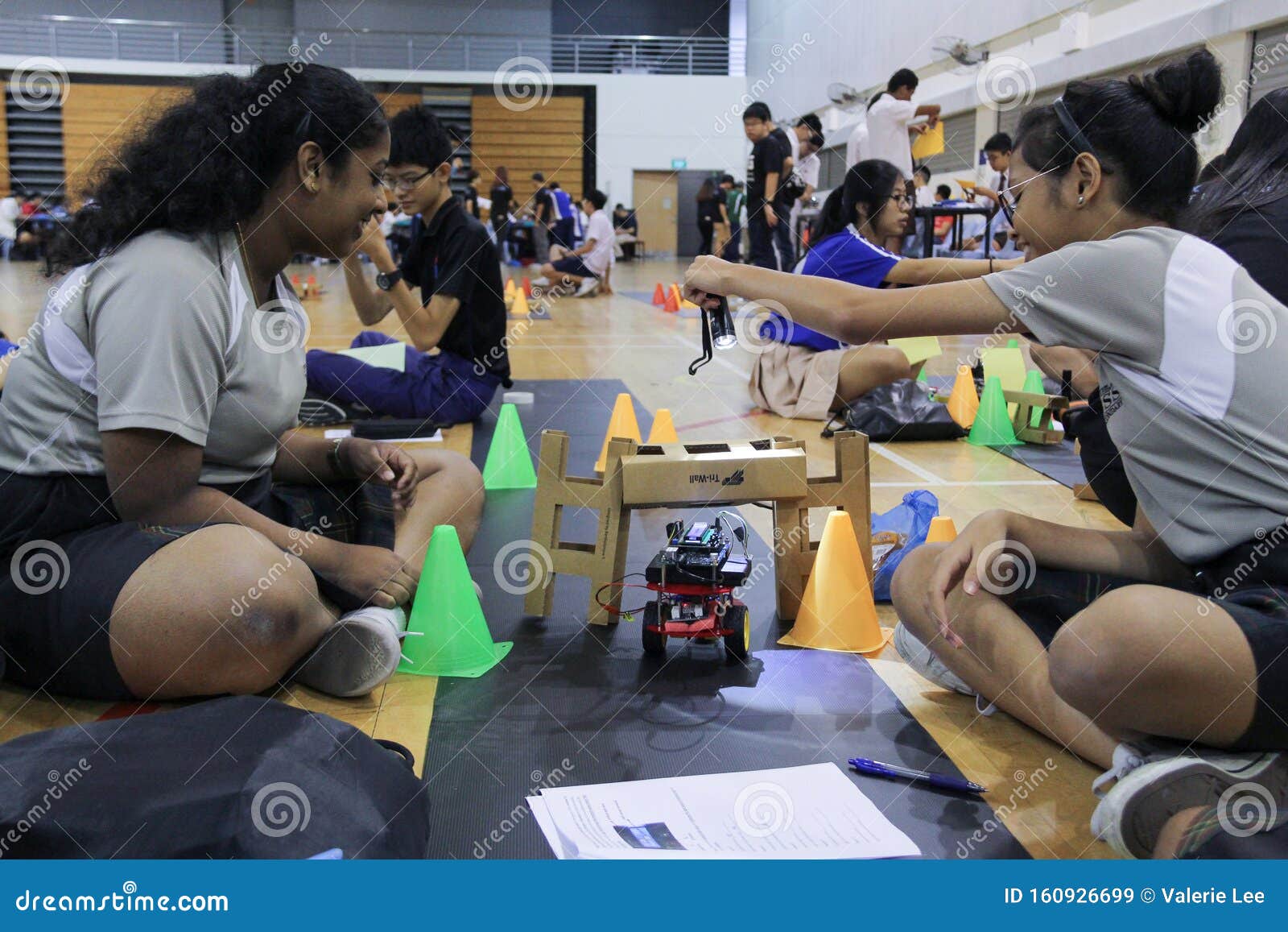 Singapore - OCTOBER 14, 2016: Science and Technology Challenge Nanyang ...
