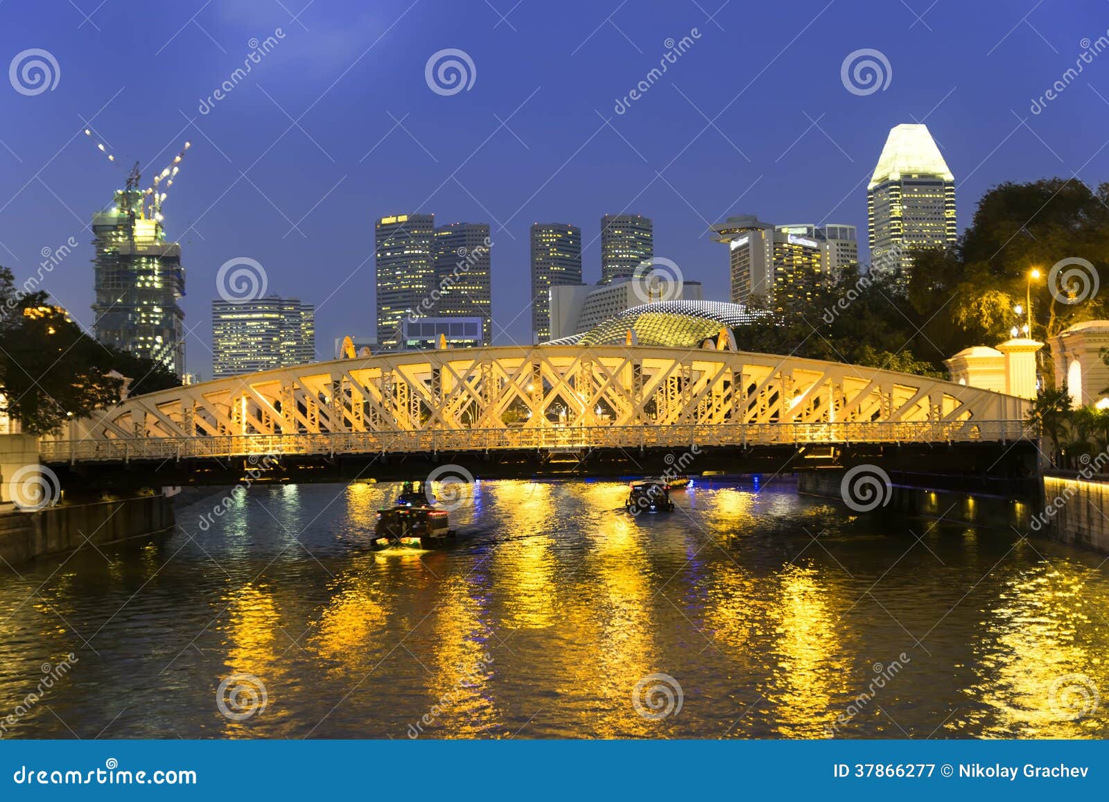 Singapore River. Anderson Bridge. Stock Image - Image of island, bridge ...