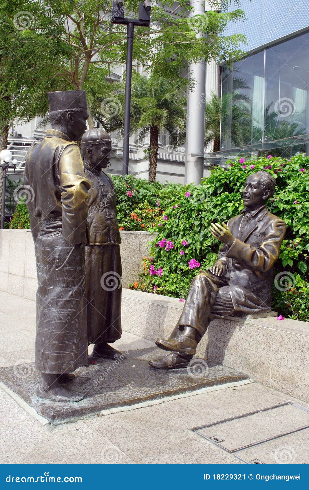Singapore Riverside Sculpture Stock Image - Image of side, riverside ...