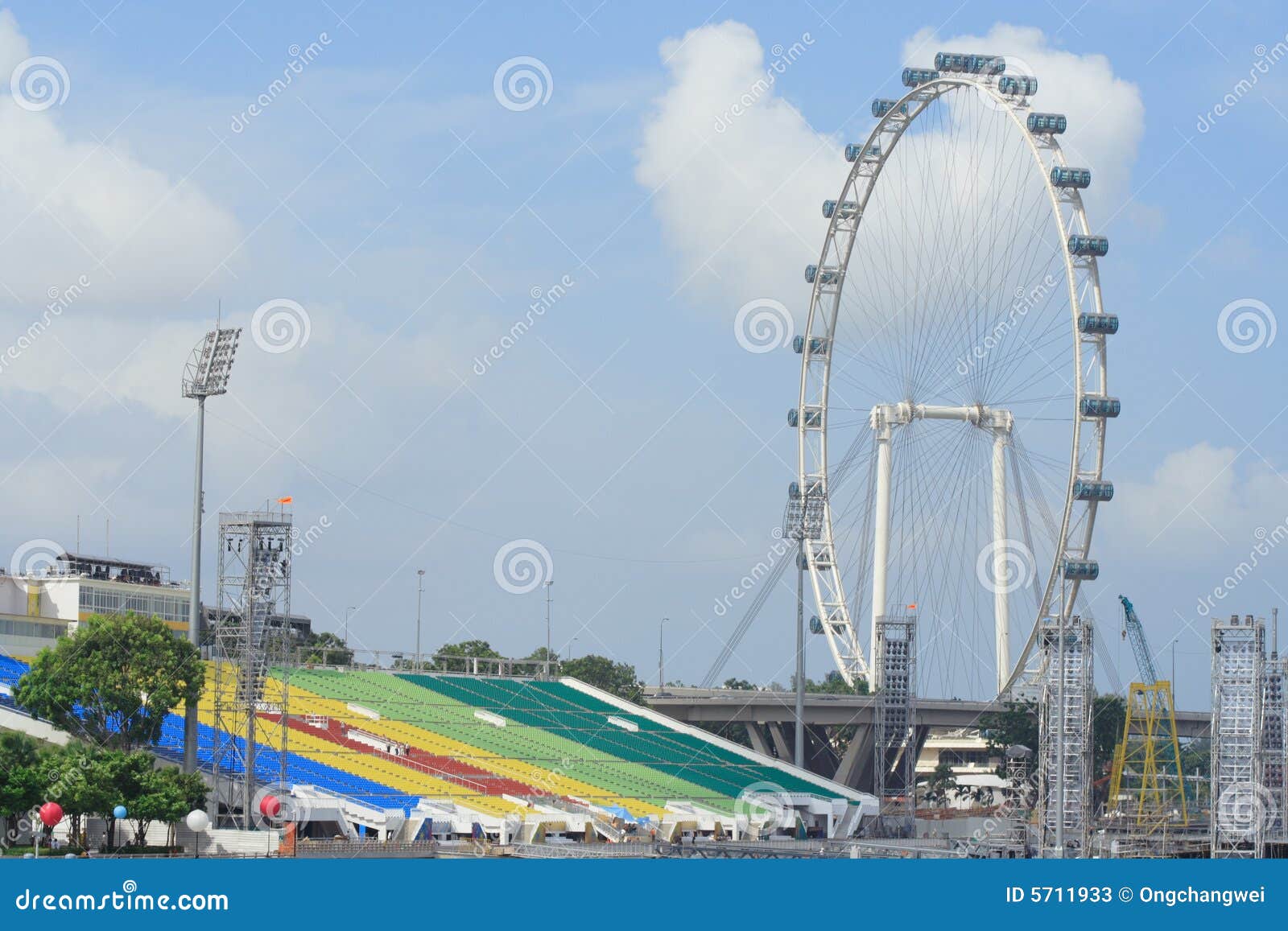 Singapore Wheel stock image. Image of stage, show, city - 5711933