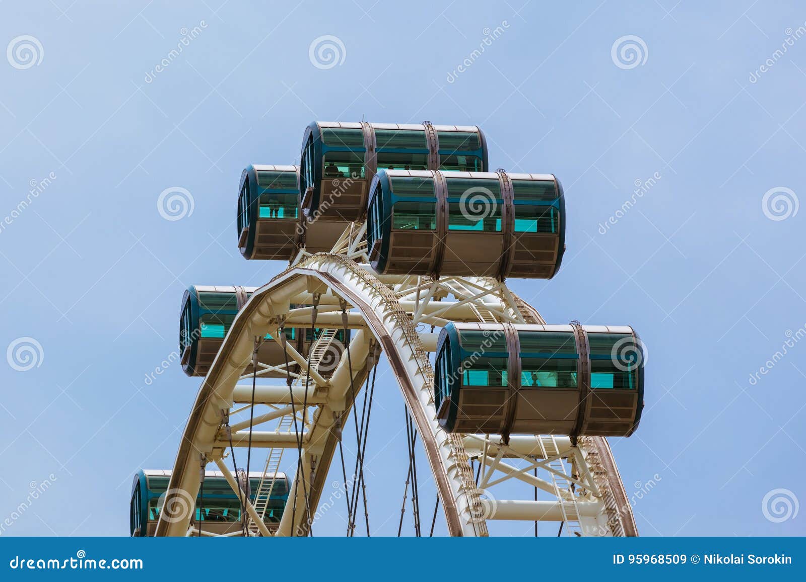 Singapore Wheel Flyer Royalty-Free Stock Photography | CartoonDealer ...