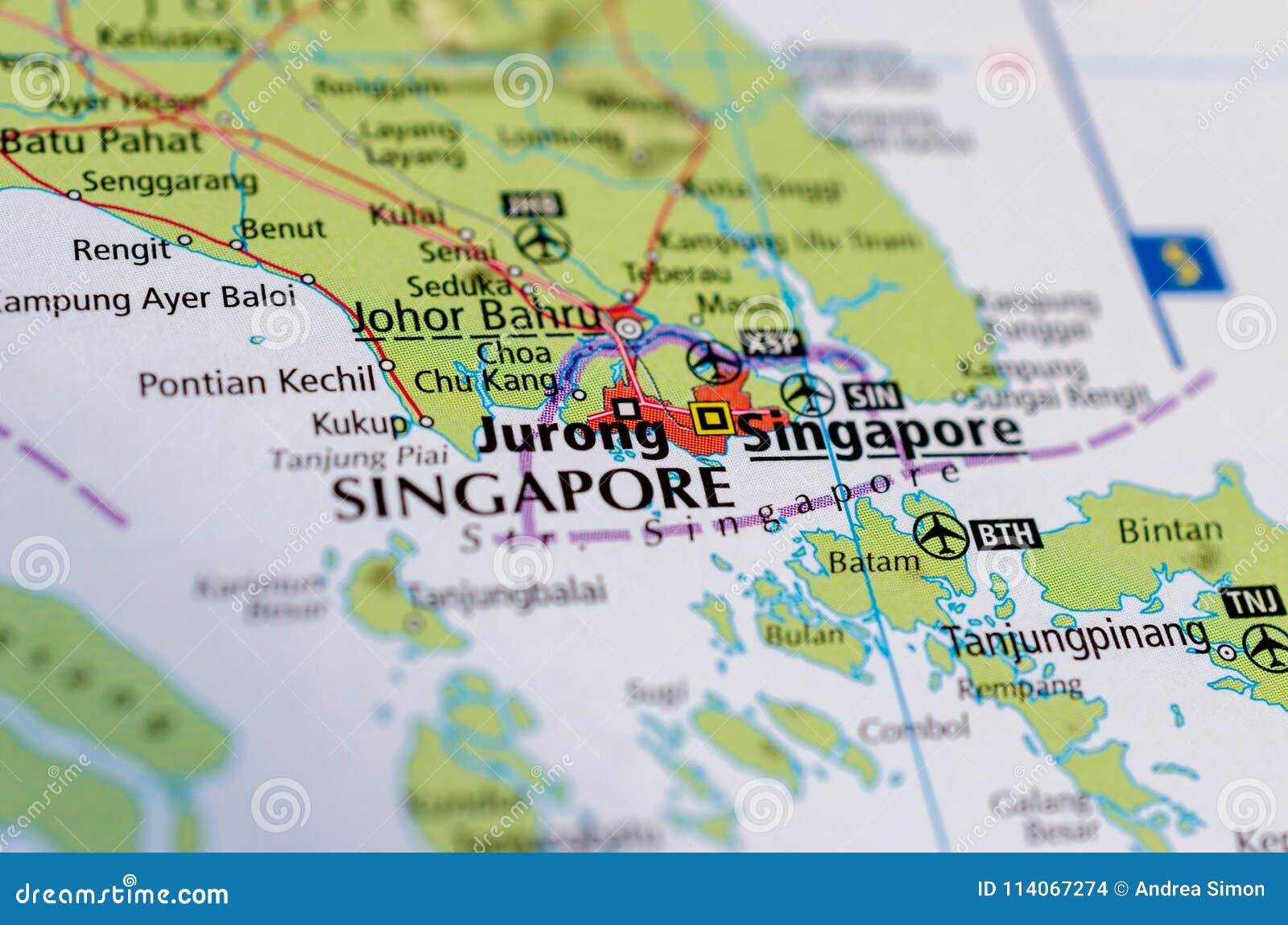 Singapur en mapa foto de archivo. Imagen de acceso, singapur - 114067274