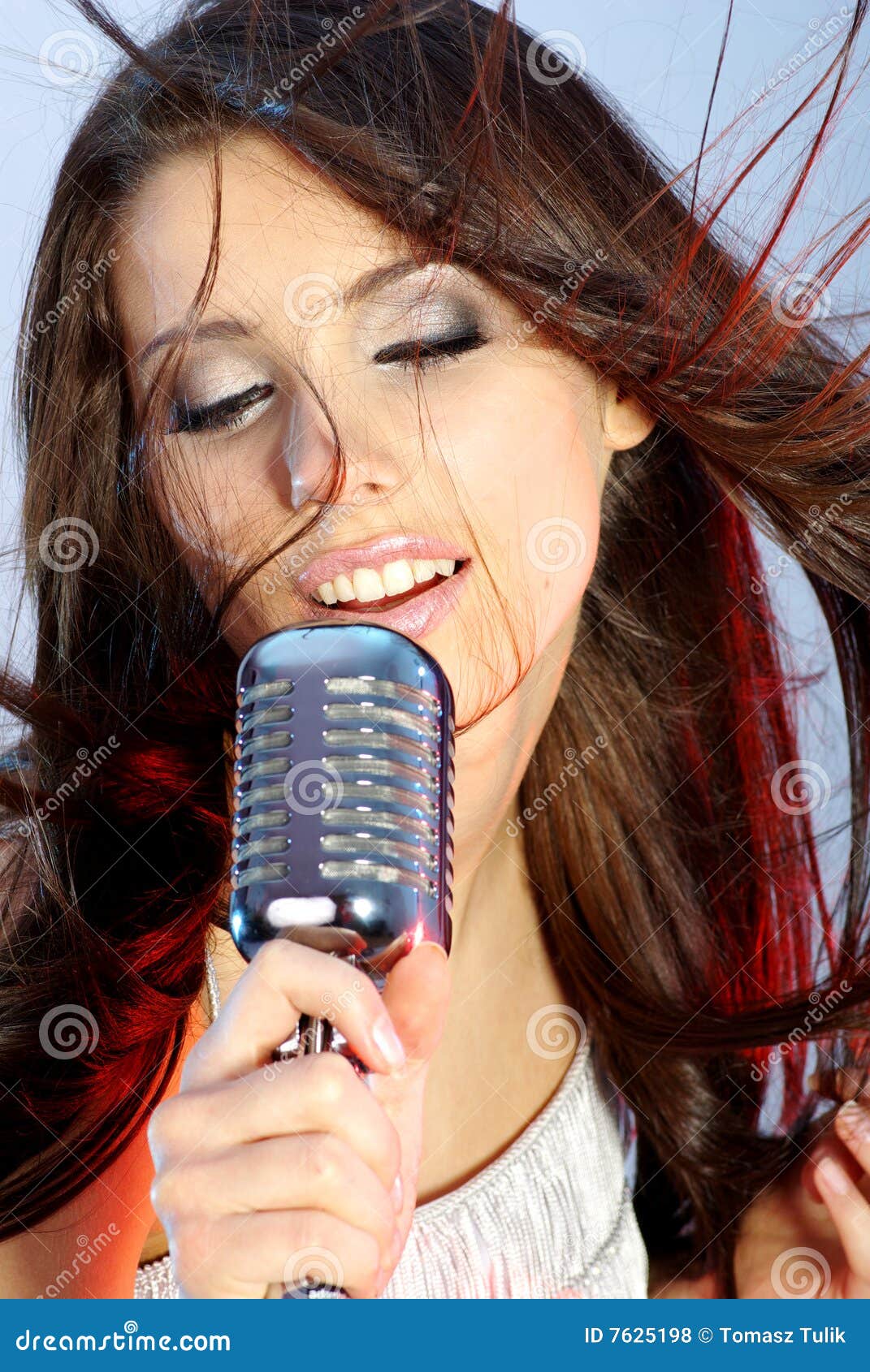 Singer editorial stock photo. Image of perform, live, festival - 7625198