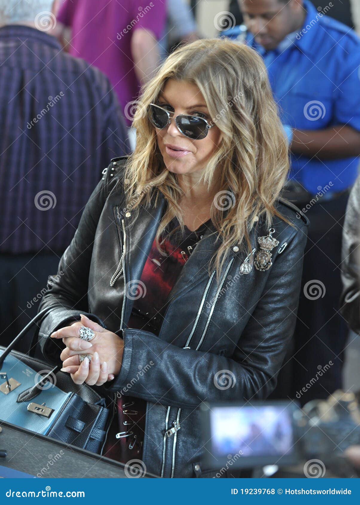 Singer Fergie is Seen at LAX Airport Editorial Stock Photo - Image of ...