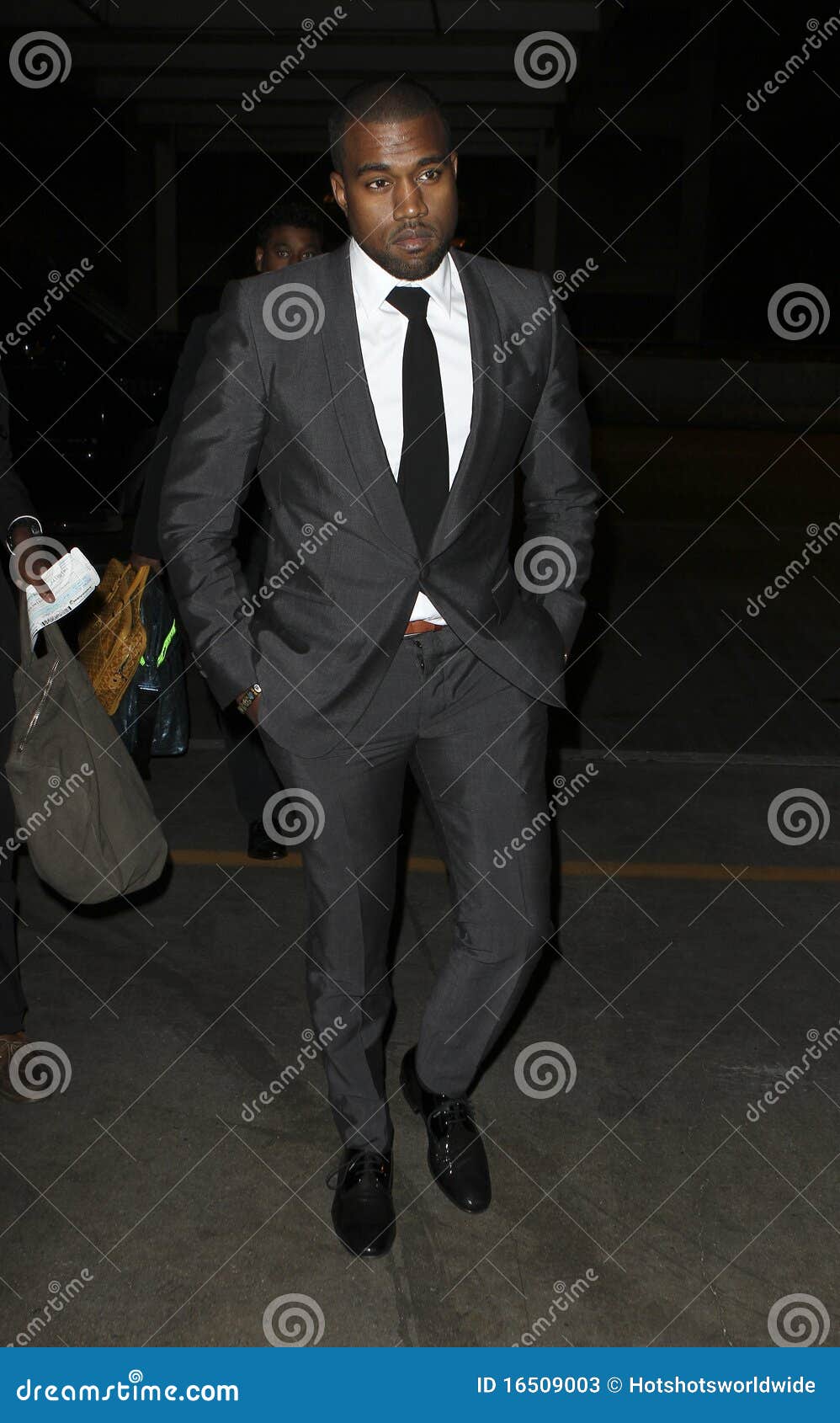 Singer Kanye West is Seen at LAX Editorial Stock Photo - Image of ...