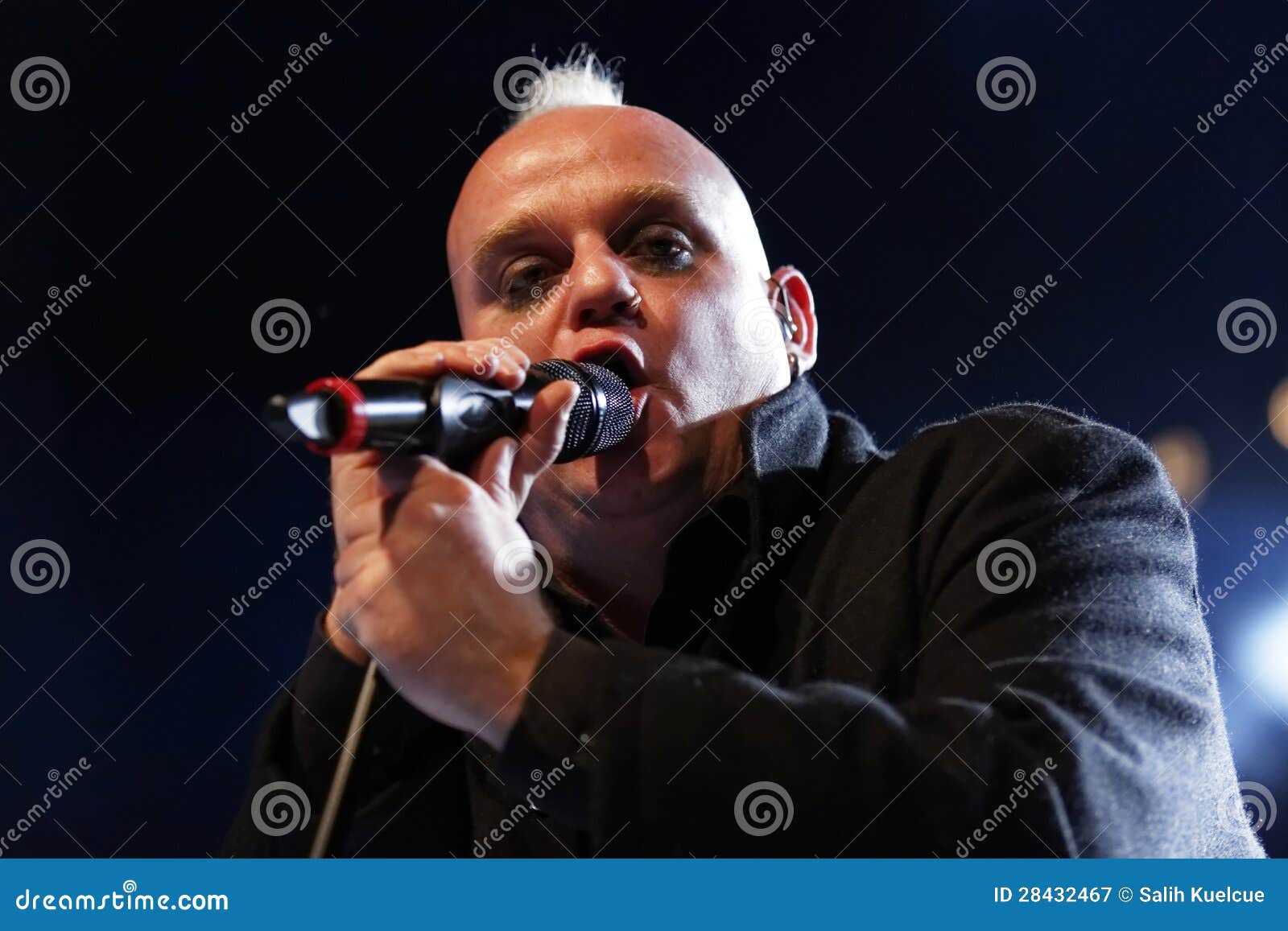 Singer Martin Engler editorial photography. Image of concert - 28432467