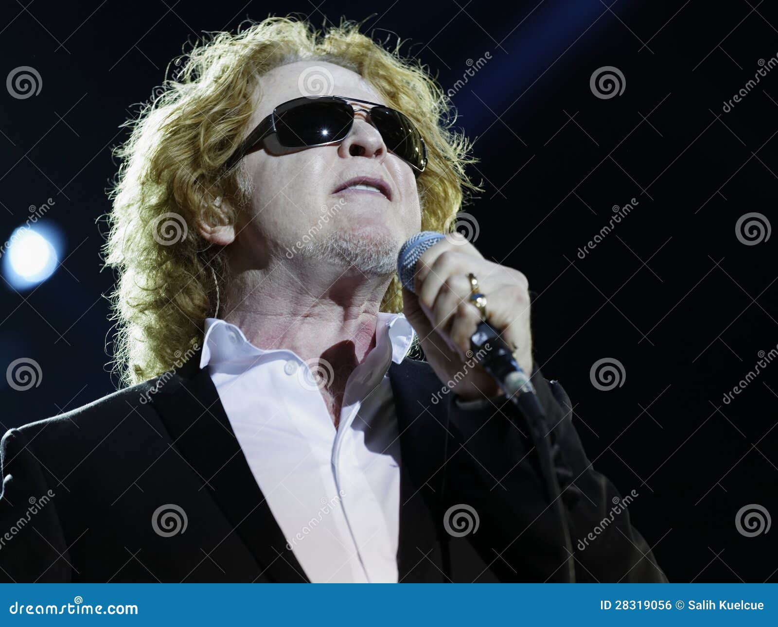 Singer - Hucknall editorial photo. Image of stage, hall - 28319056