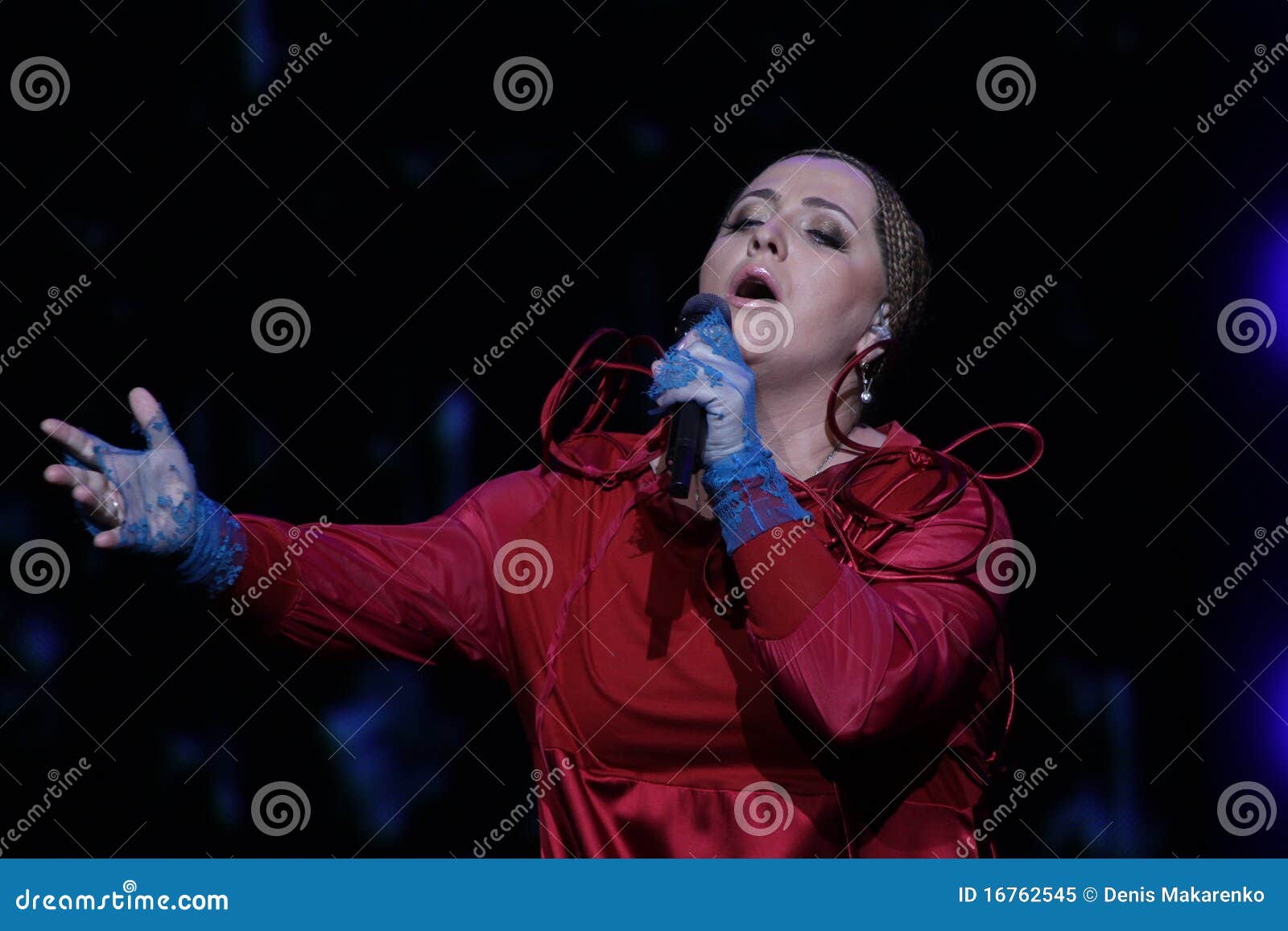 Nino Katamadze - Famous Jazz Singer From Georgia Performs With Insight ...