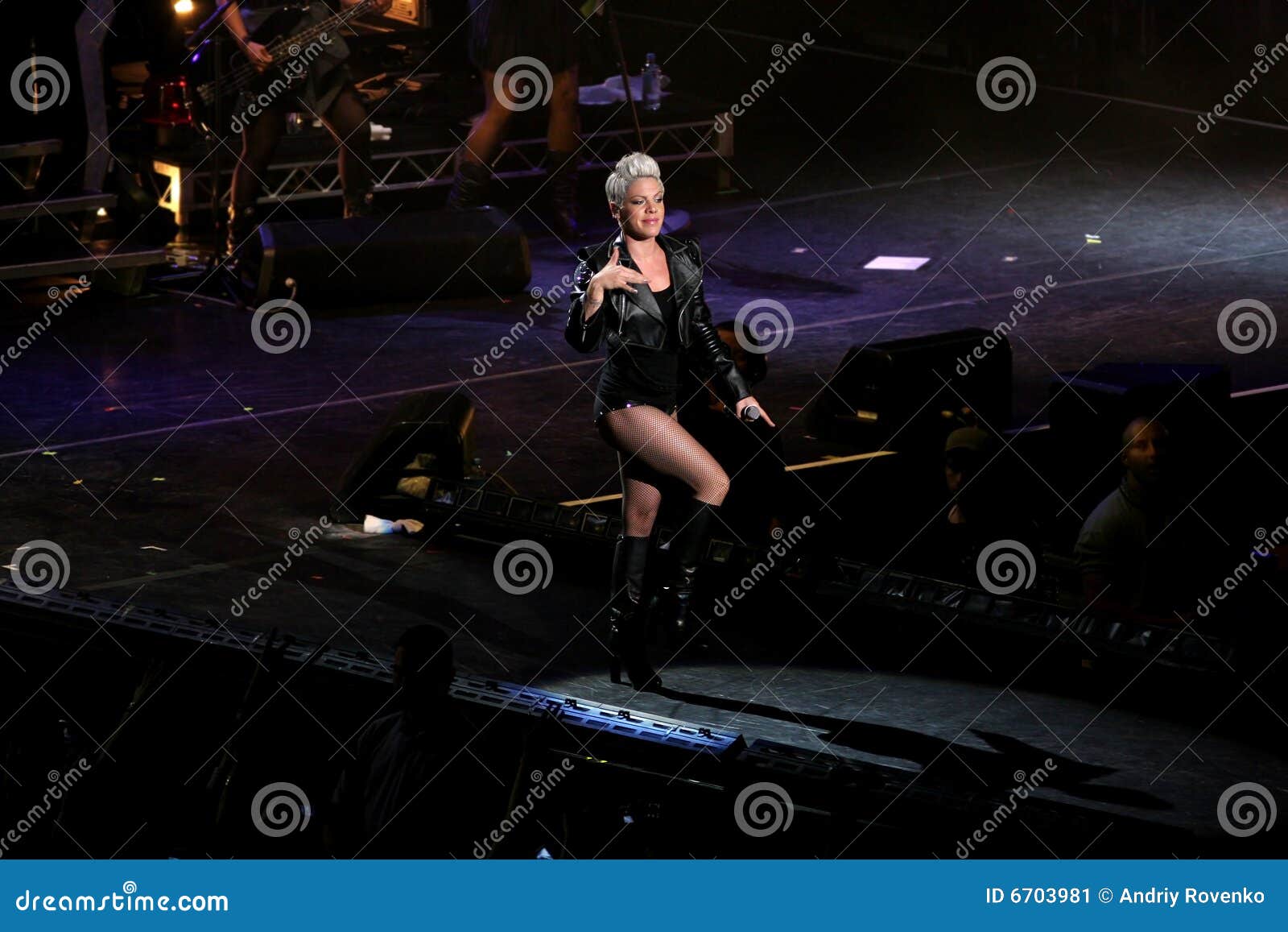 Singer Pink Performs Onstage Editorial Photo - Image of musical ...